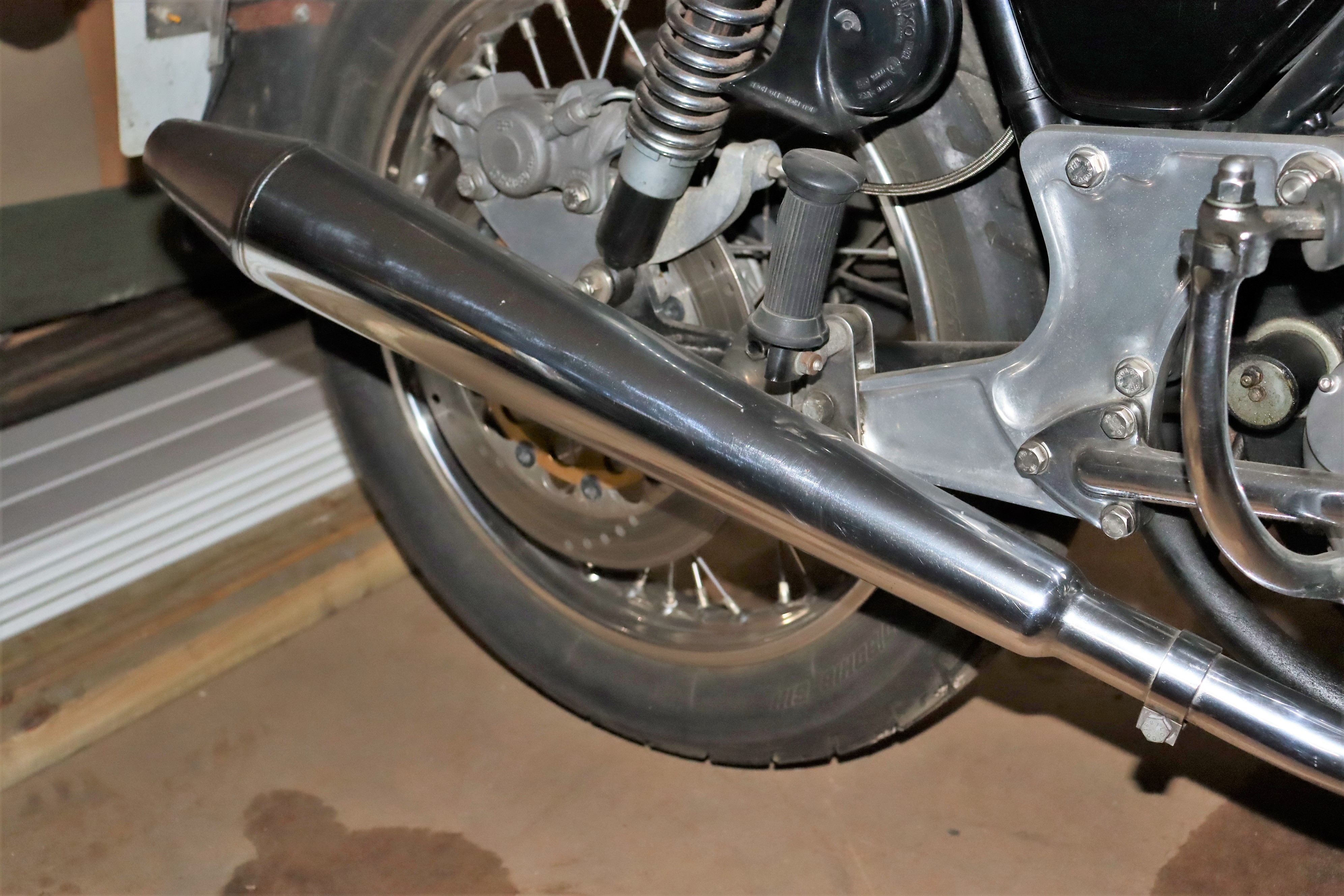 Lot 376 - 2001 Norton Norvil Commando