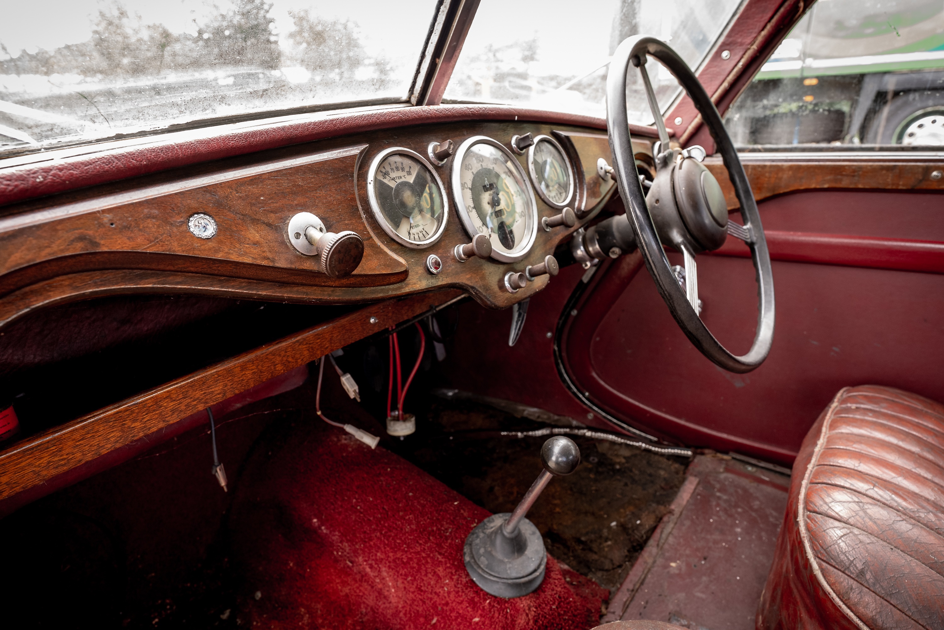 Lot 2 - 1947 Riley RMA Saloon
