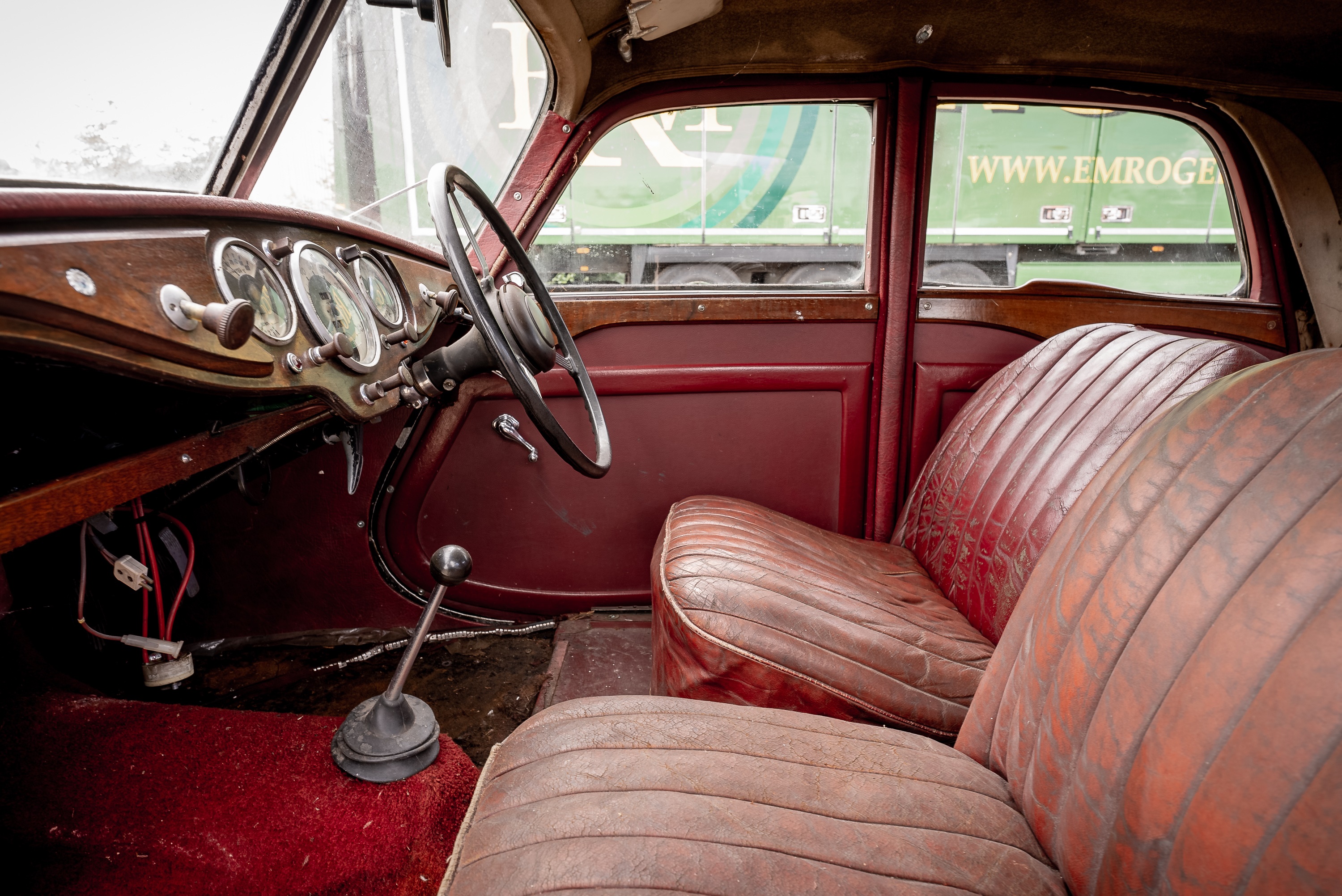 Lot 2 - 1947 Riley RMA Saloon