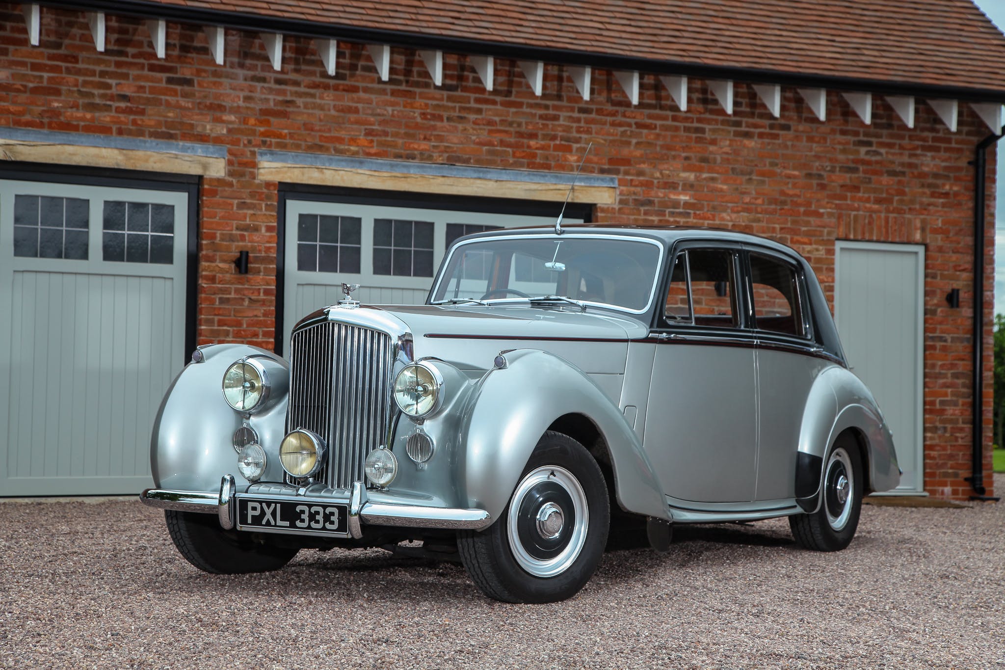 Lot 68 - 1954 Bentley R-Type