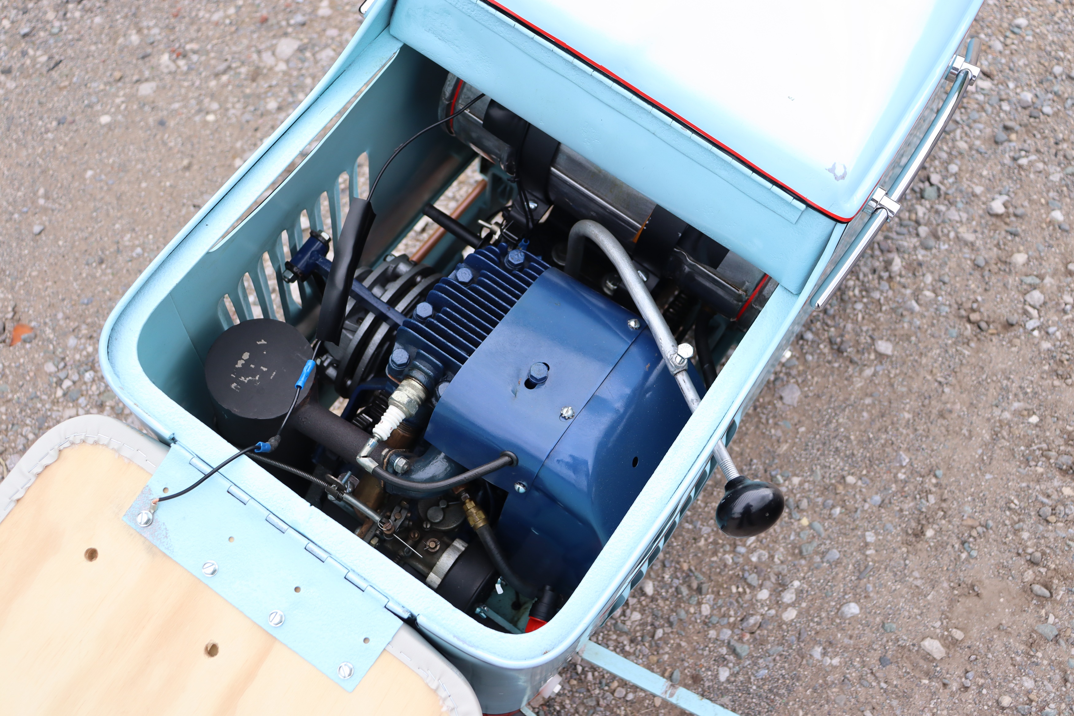 Lot 150 - 1949 Cushman Model 62 Roadking