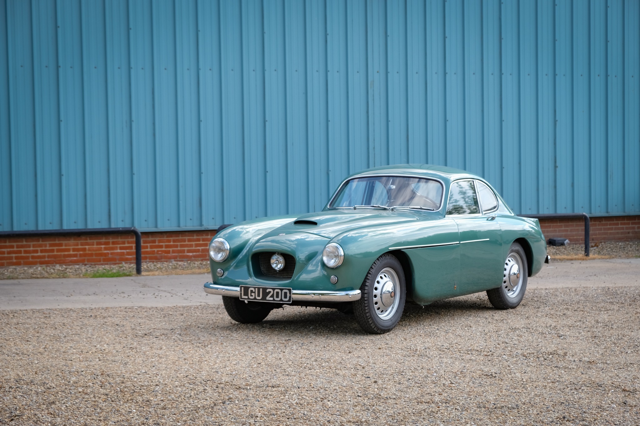 Lot 125 - 1953 Bristol 404