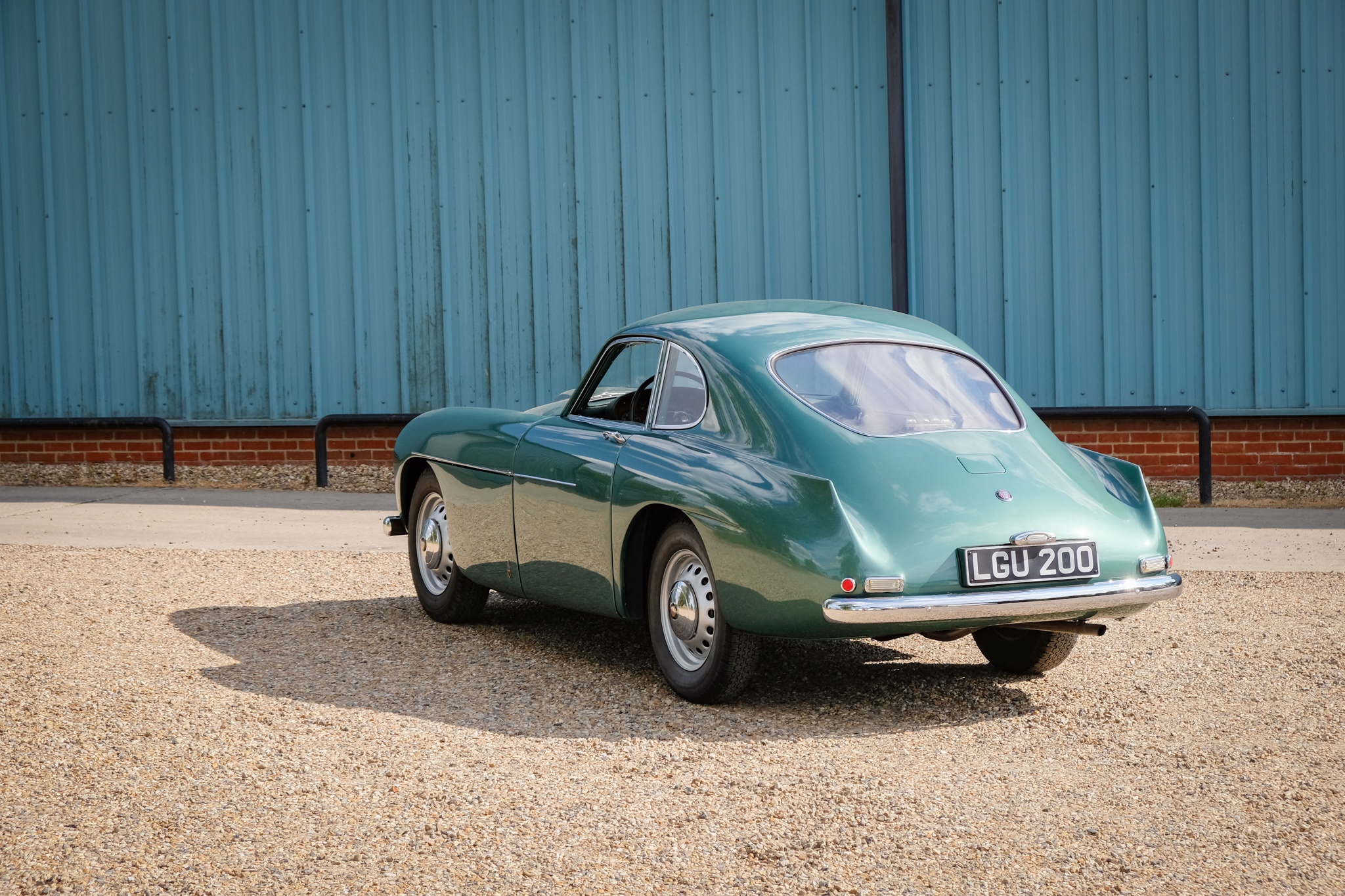 Lot 125 - 1953 Bristol 404