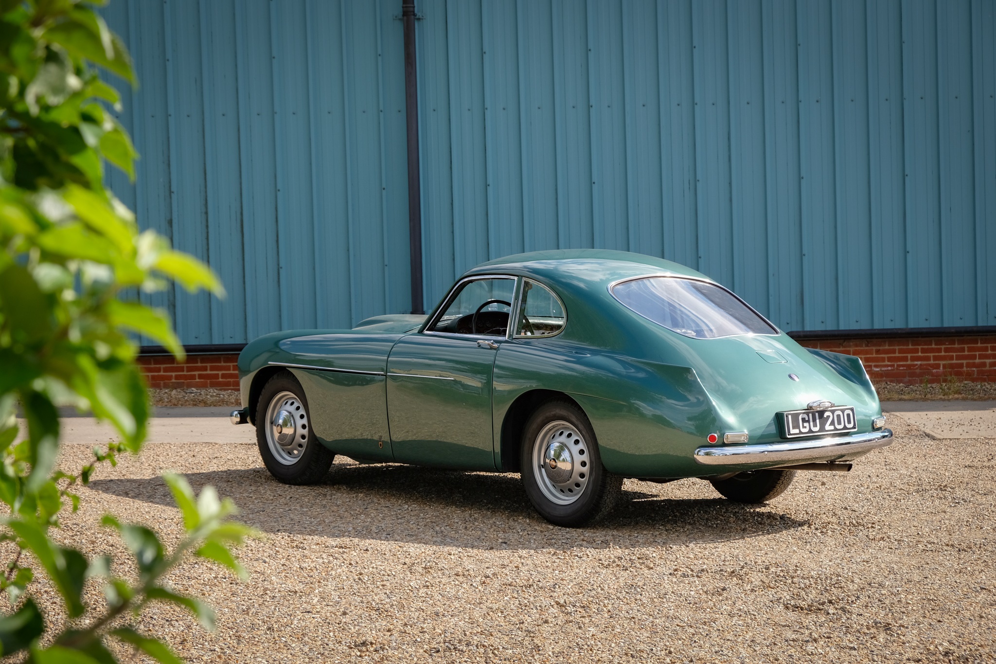 Lot 125 - 1953 Bristol 404