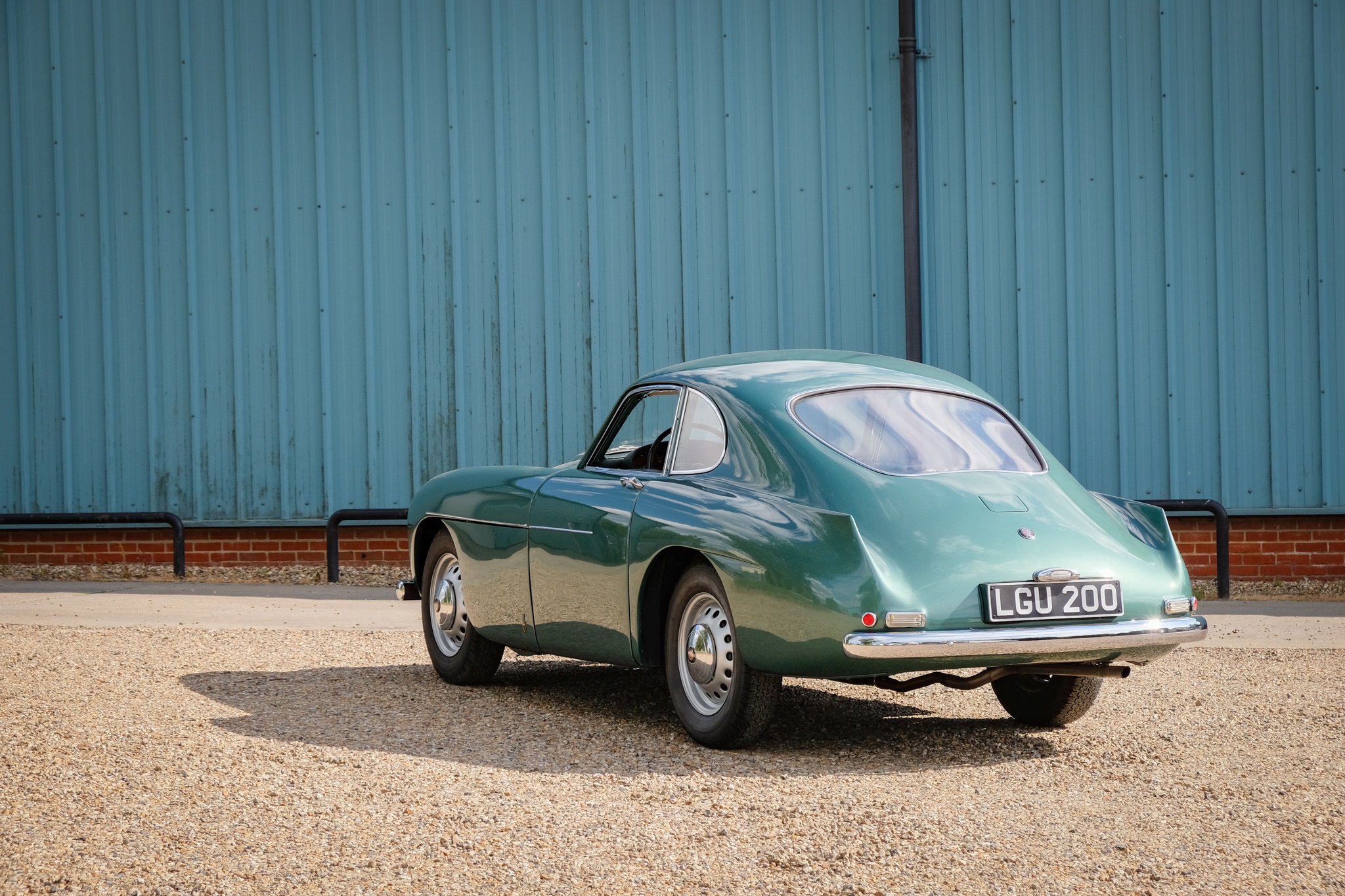Lot 125 - 1953 Bristol 404