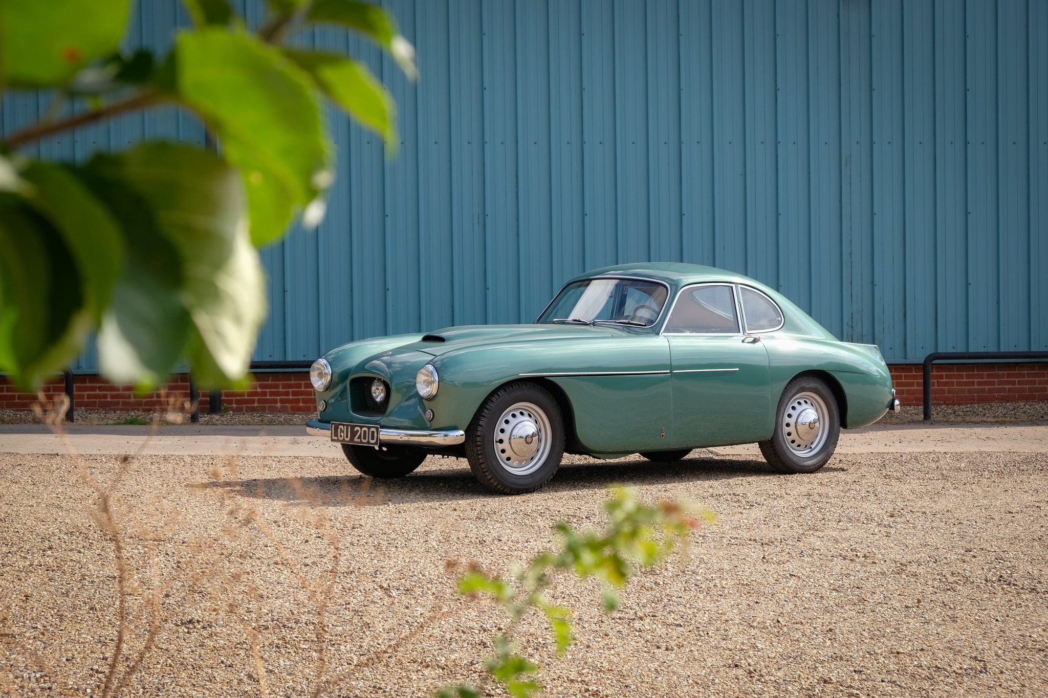 Lot 125 - 1953 Bristol 404