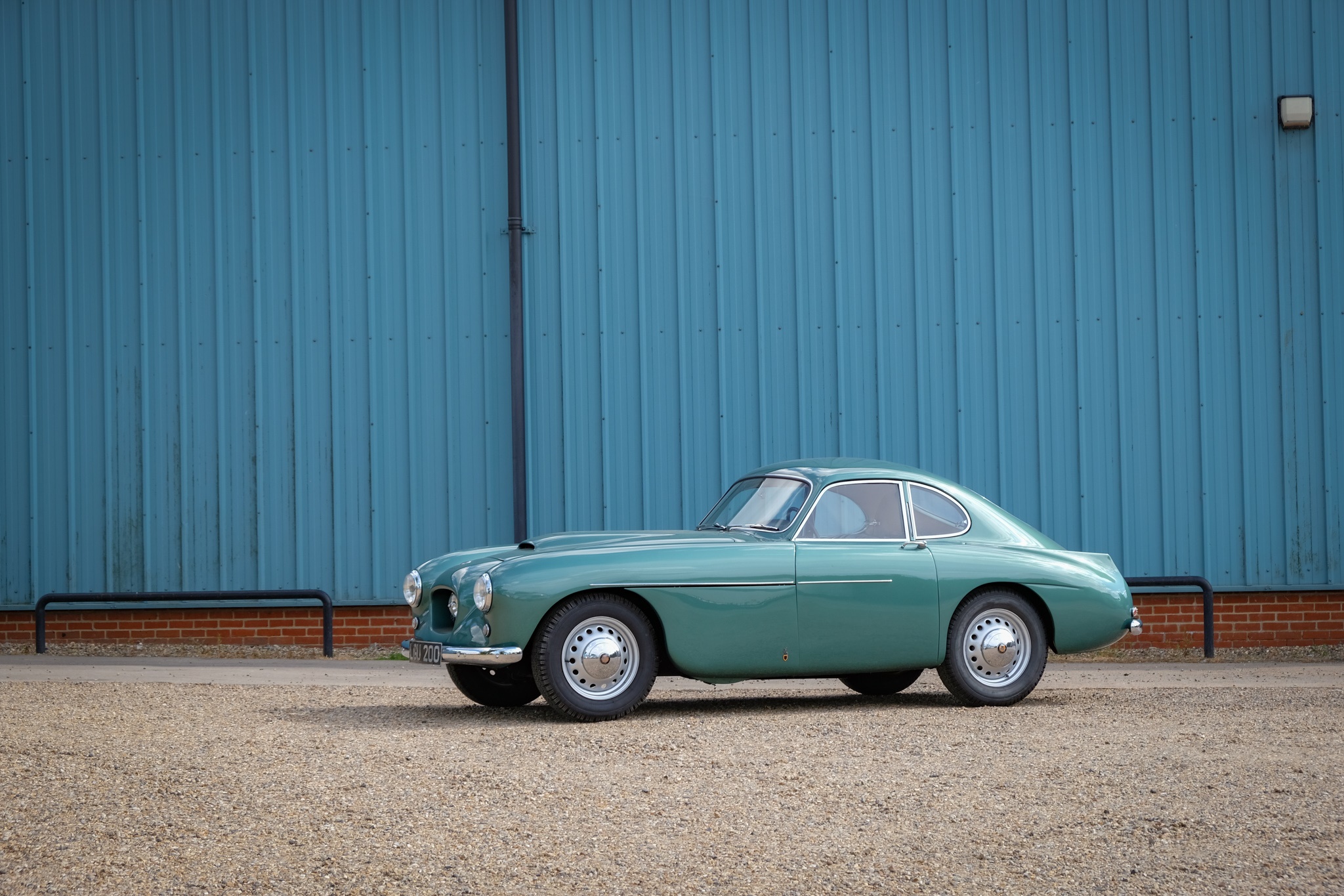 Lot 125 - 1953 Bristol 404