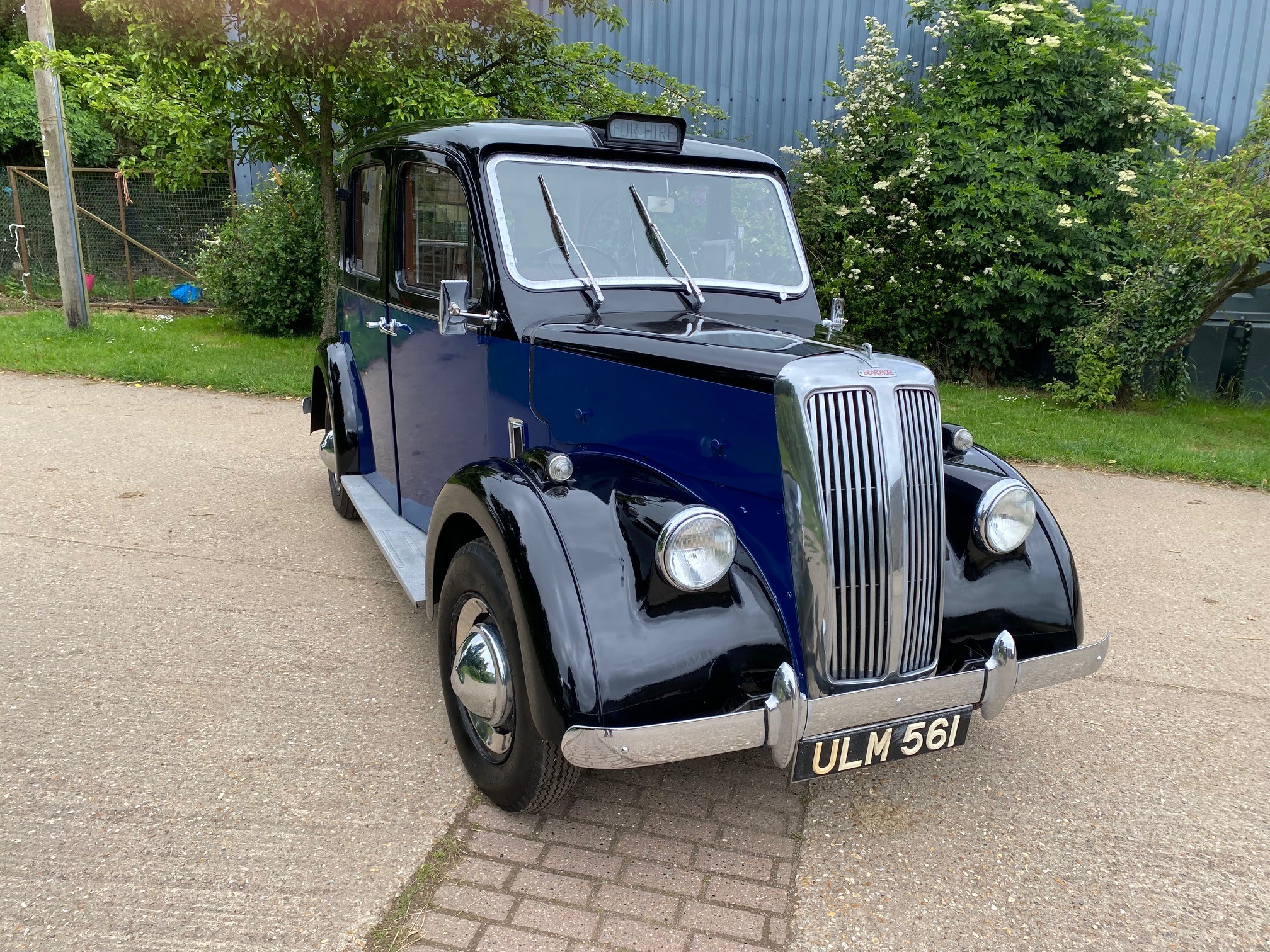 Lot 129 - 1957 Beardmore Mk7 Taxicab