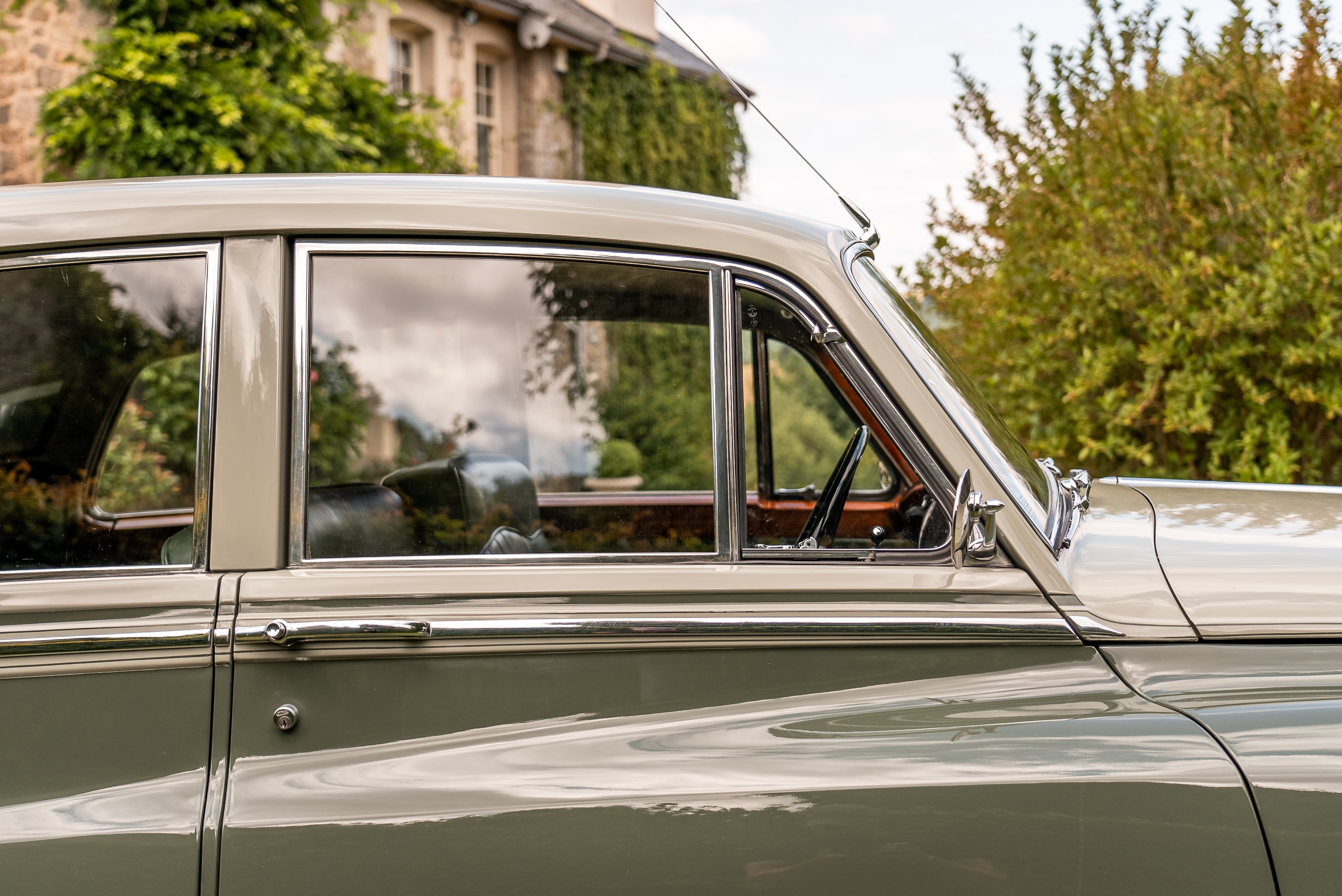 Lot 85 - 1959 Bentley S1 Saloon