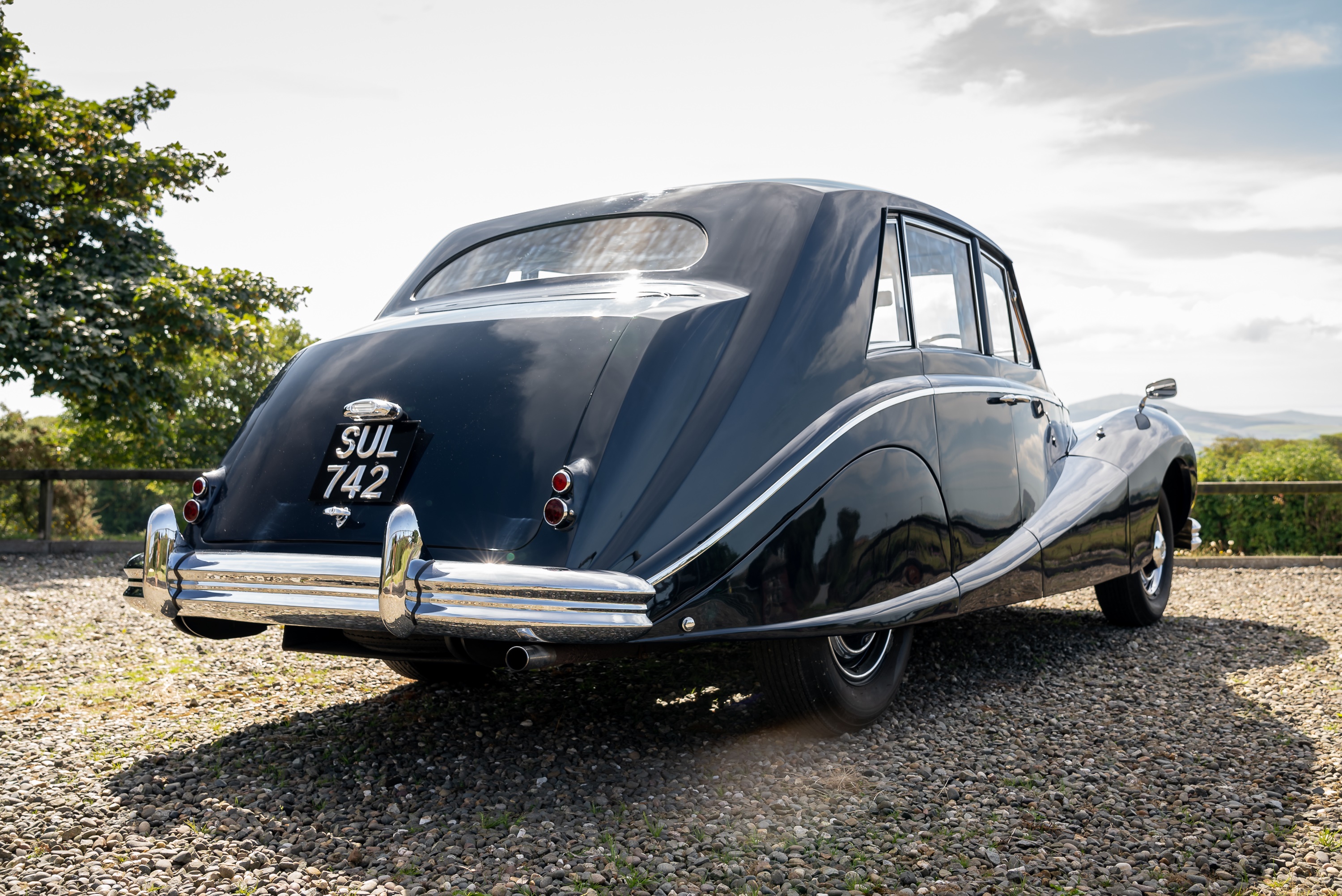 Lot 114 - 1956 Daimler Empress III DF 308 by Hooper