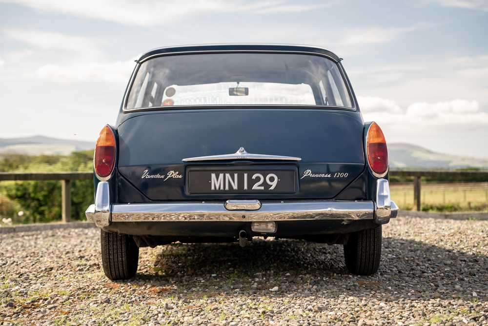 Lot 5 - 1971 Vanden Plas 1300