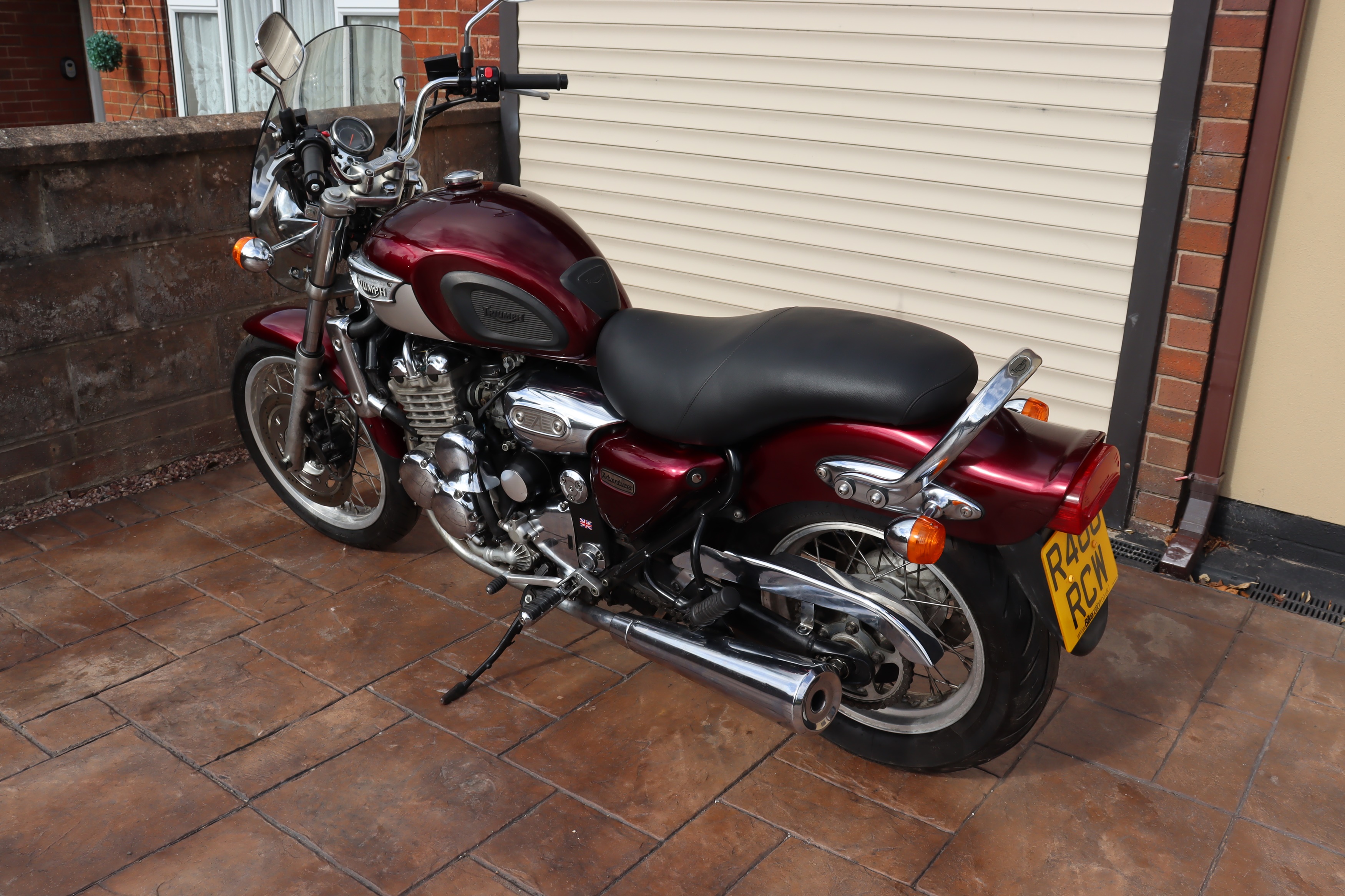 Lot 218 - 1998 Triumph 900 Adventurer