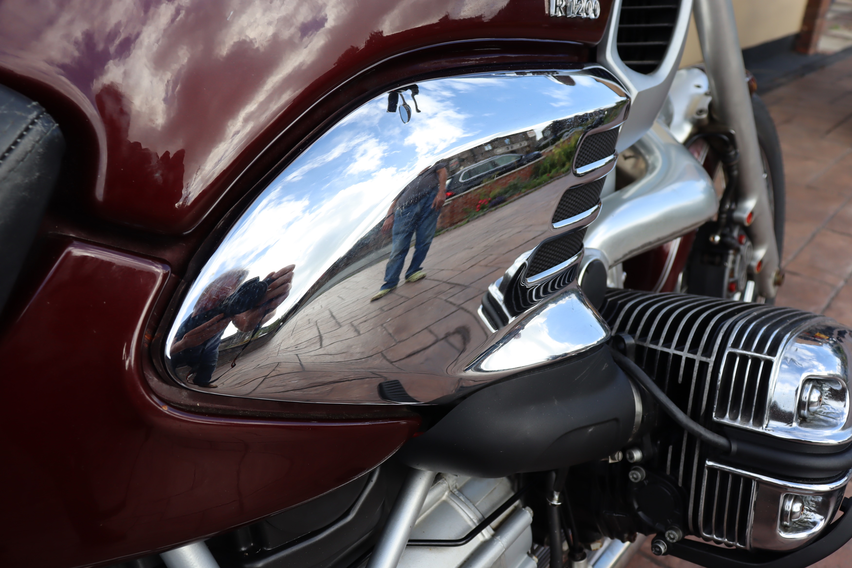 Lot 219 - 1998 BMW R1200C