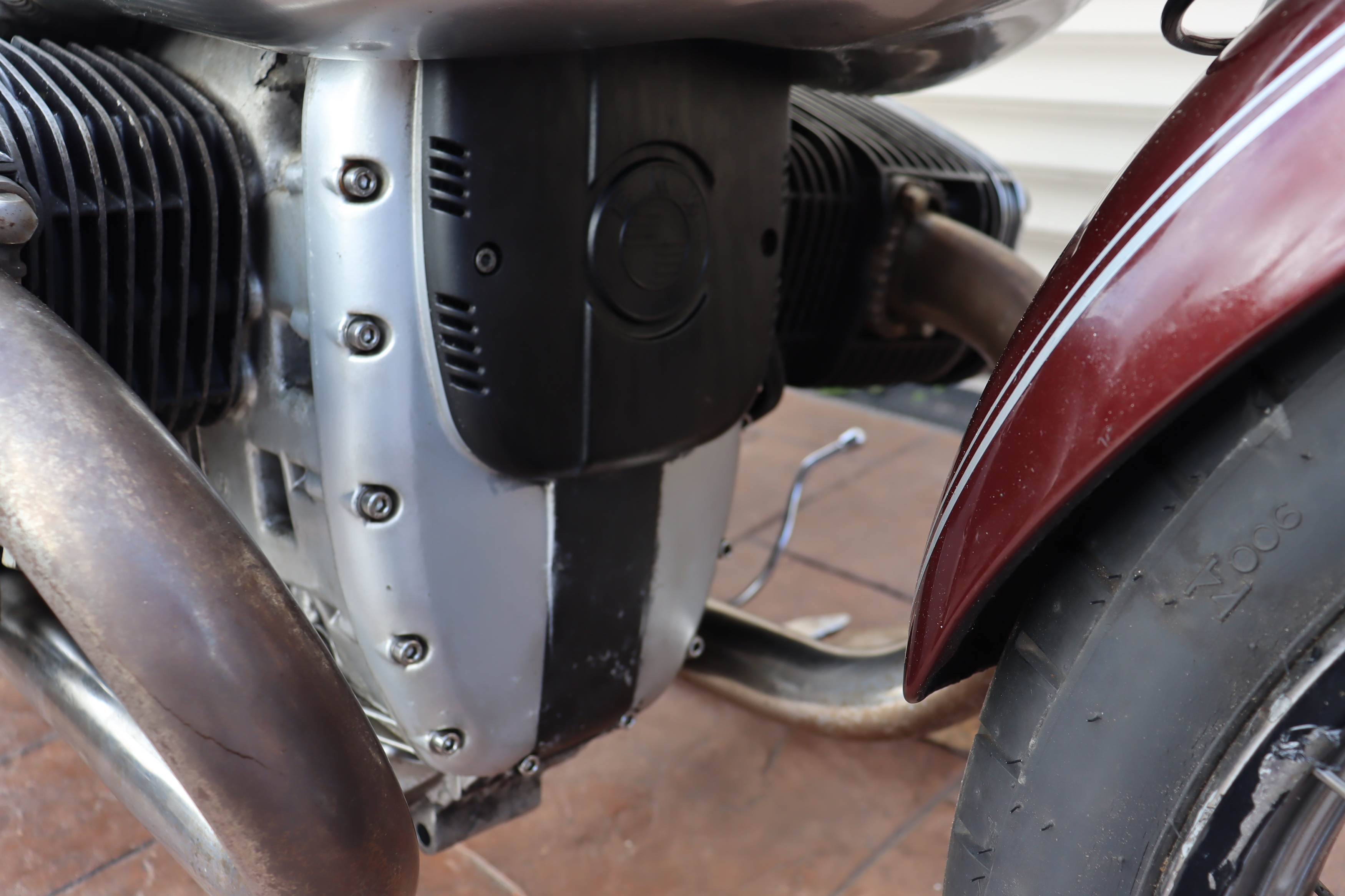 Lot 219 - 1998 BMW R1200C