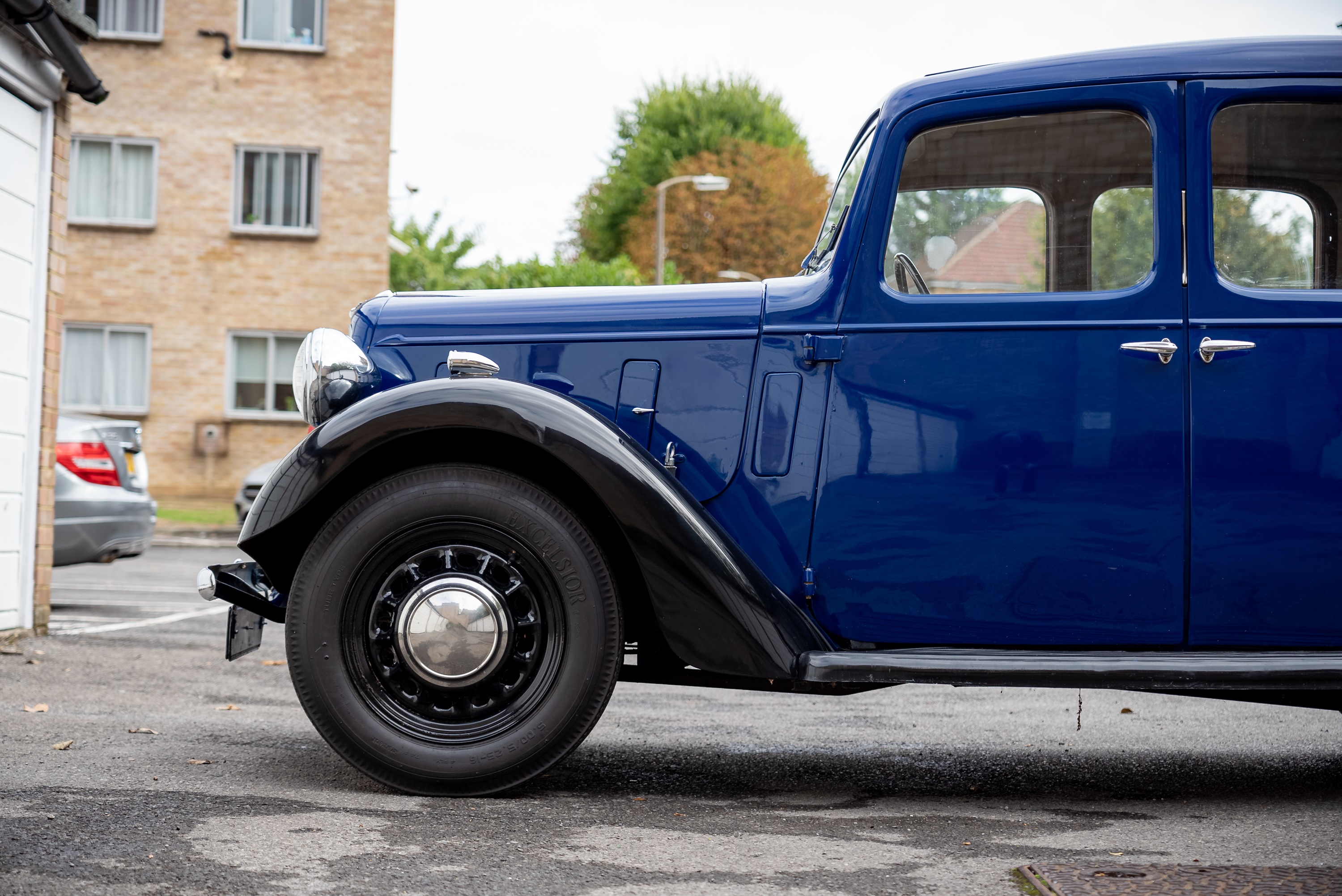 Lot 87 - 1938 Austin 10 Cambridge