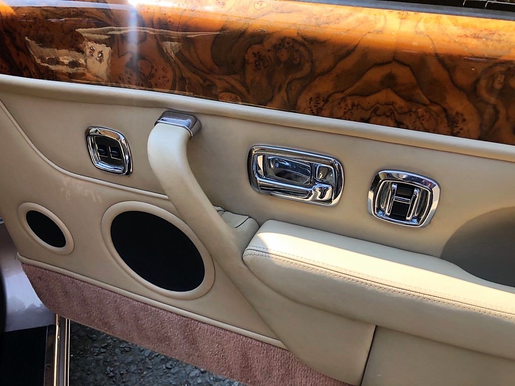 Lot 58 - 1996 Bentley Continental R