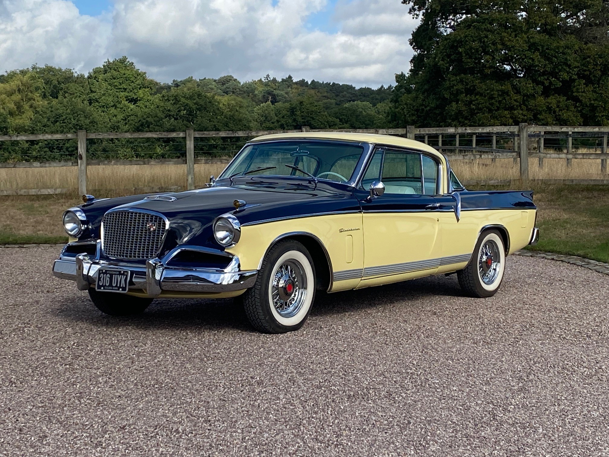 Lot 51 - 1956 Studebaker Golden Hawk