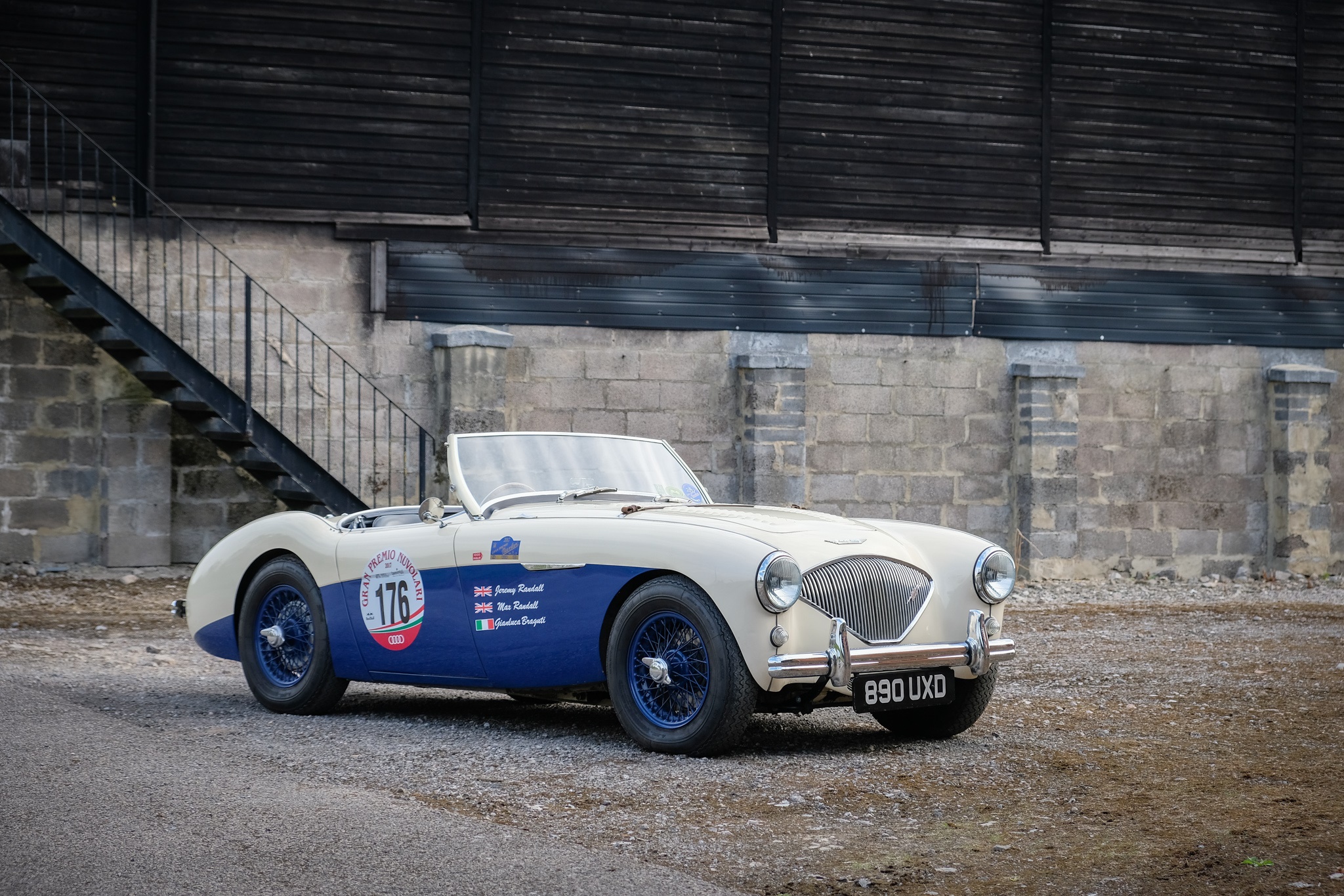 Lot 42 - 1955 Austin-Healey 100 Modified to