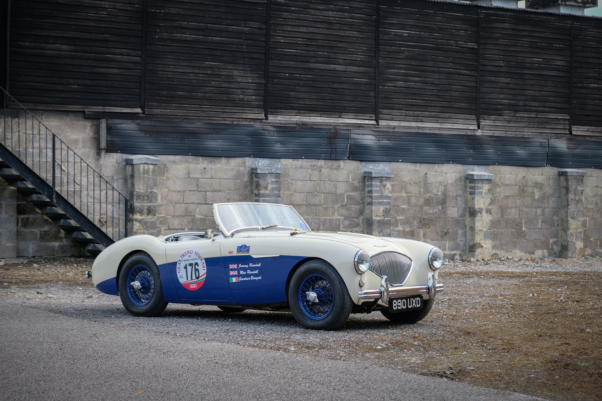Lot 42 - 1955 Austin-Healey 100 Modified to