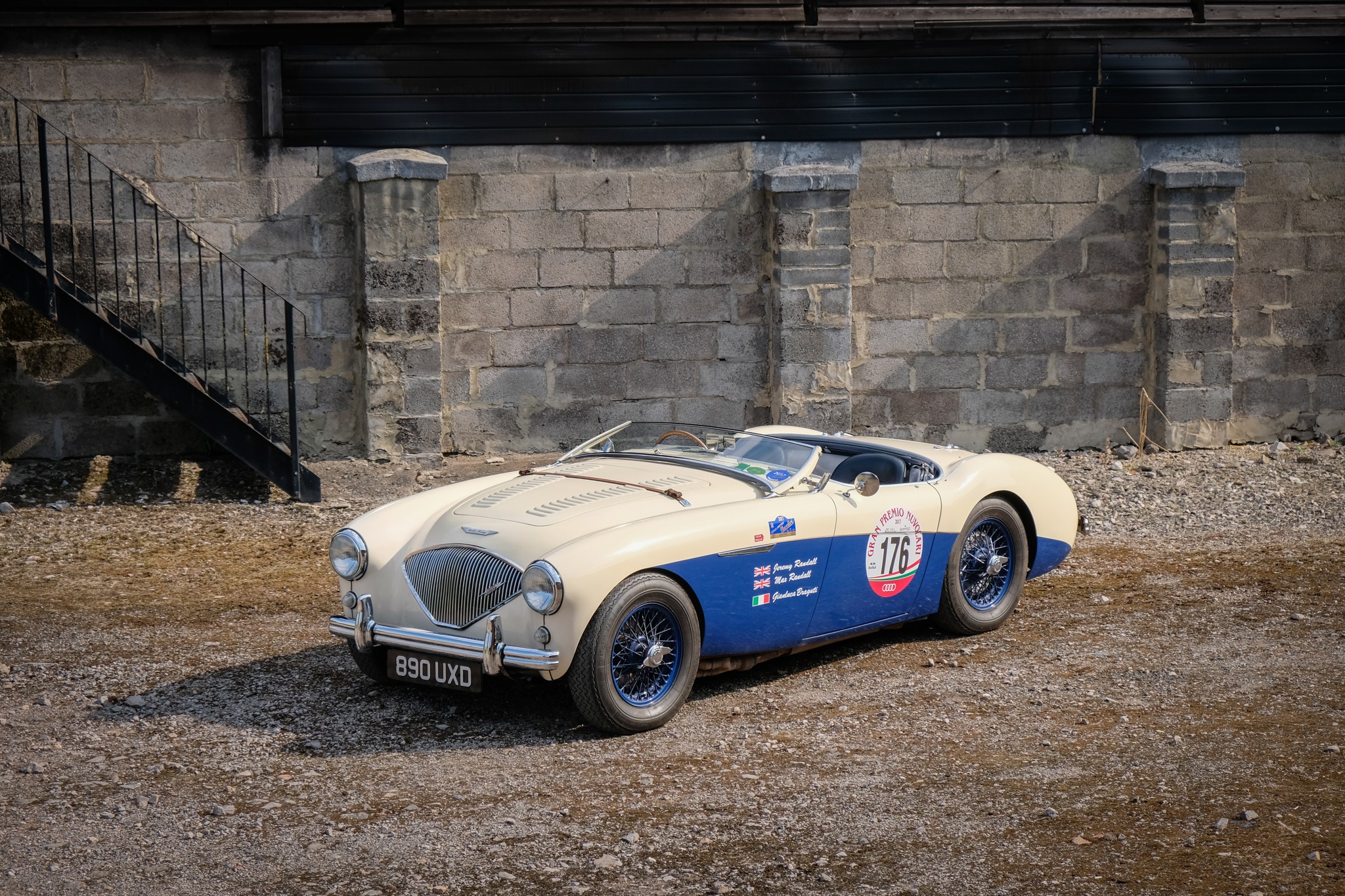 Lot 42 - 1955 Austin-Healey 100 Modified to