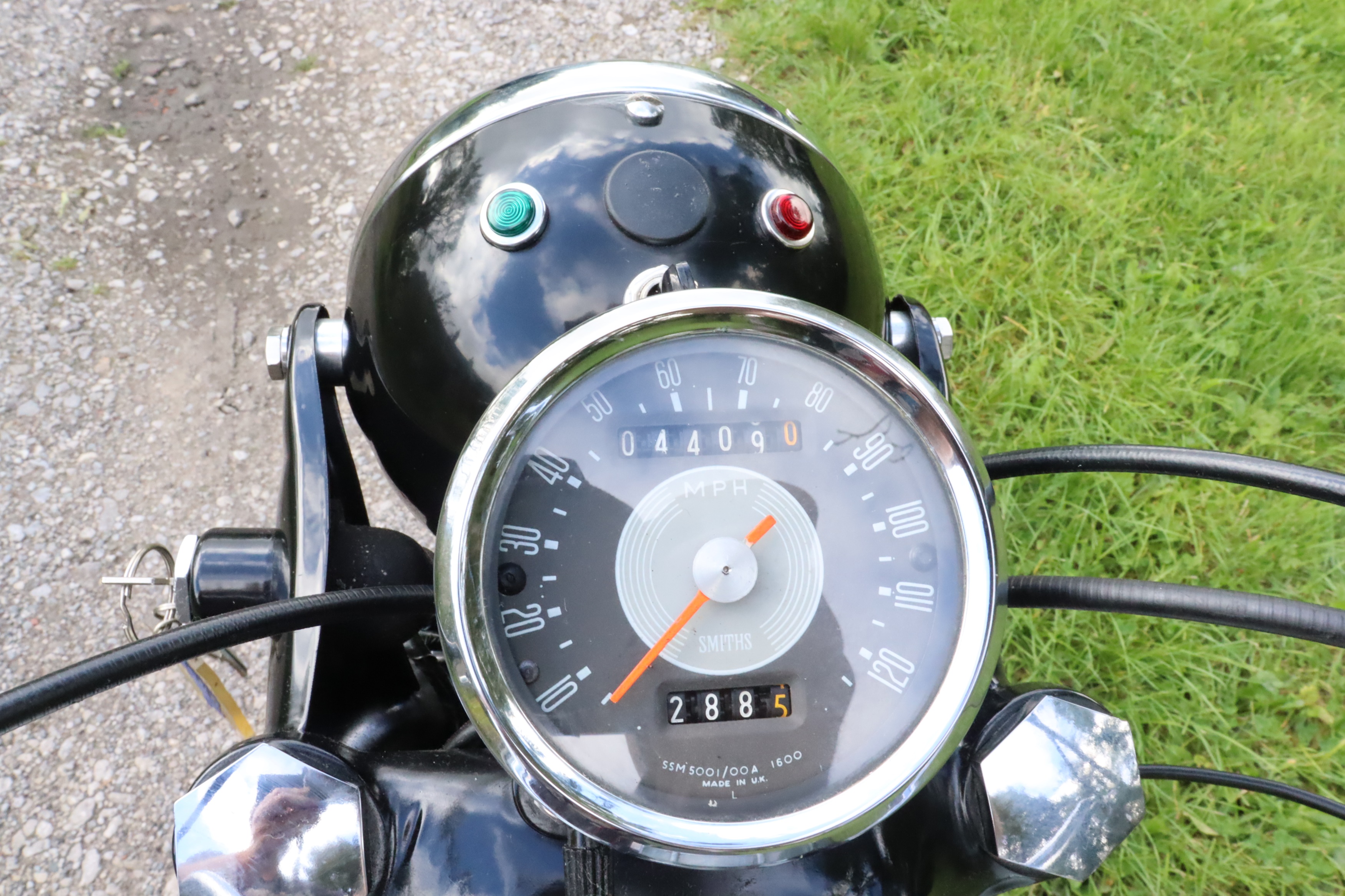 Lot 208 - 1970 Triumph T100C