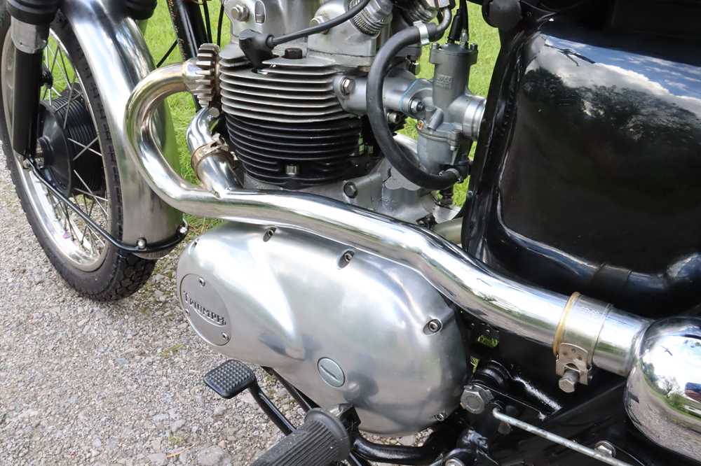 Lot 208 - 1970 Triumph T100C