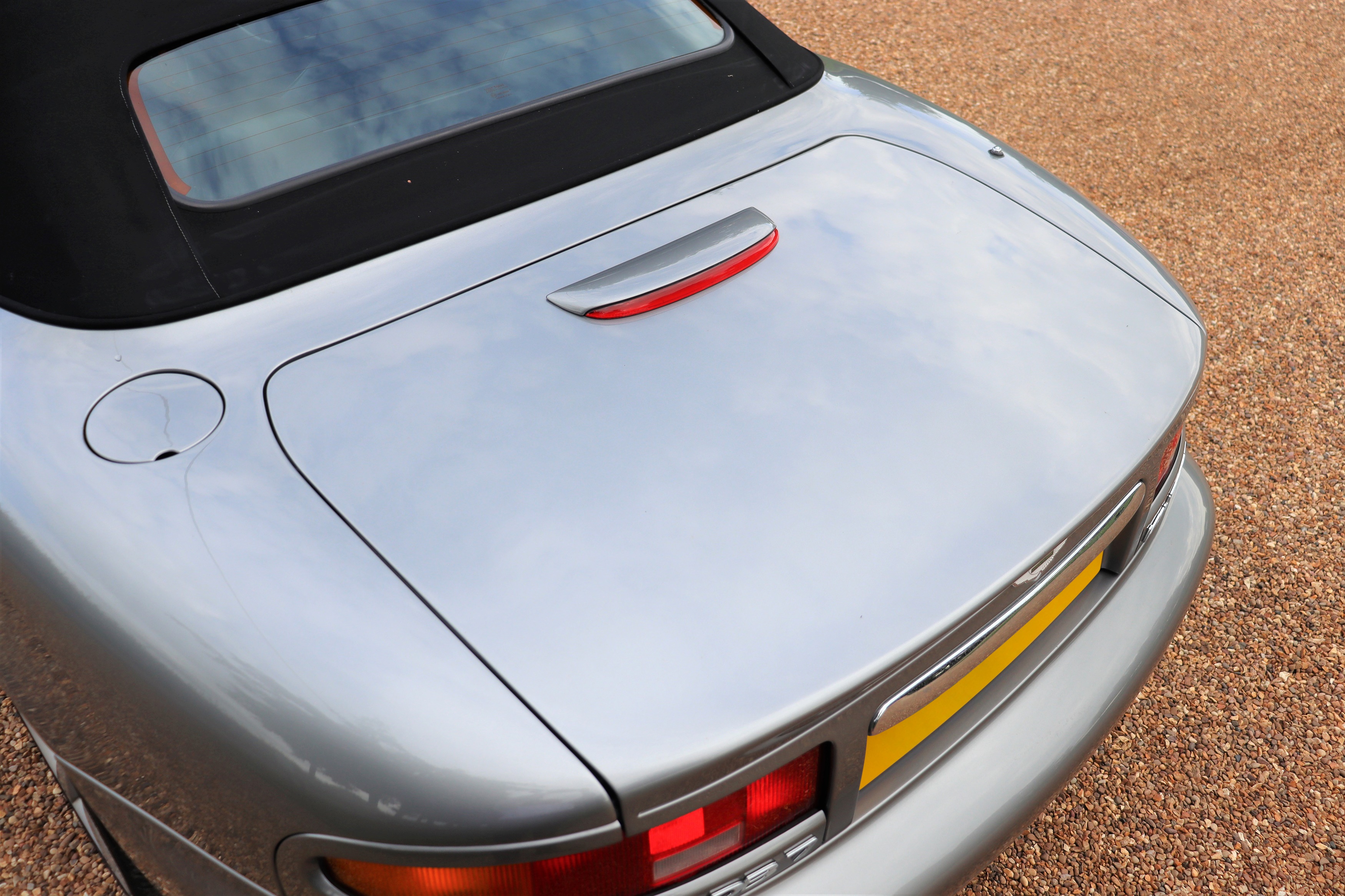 Lot 62 - 2002 Aston Martin DB7 Vantage Volante