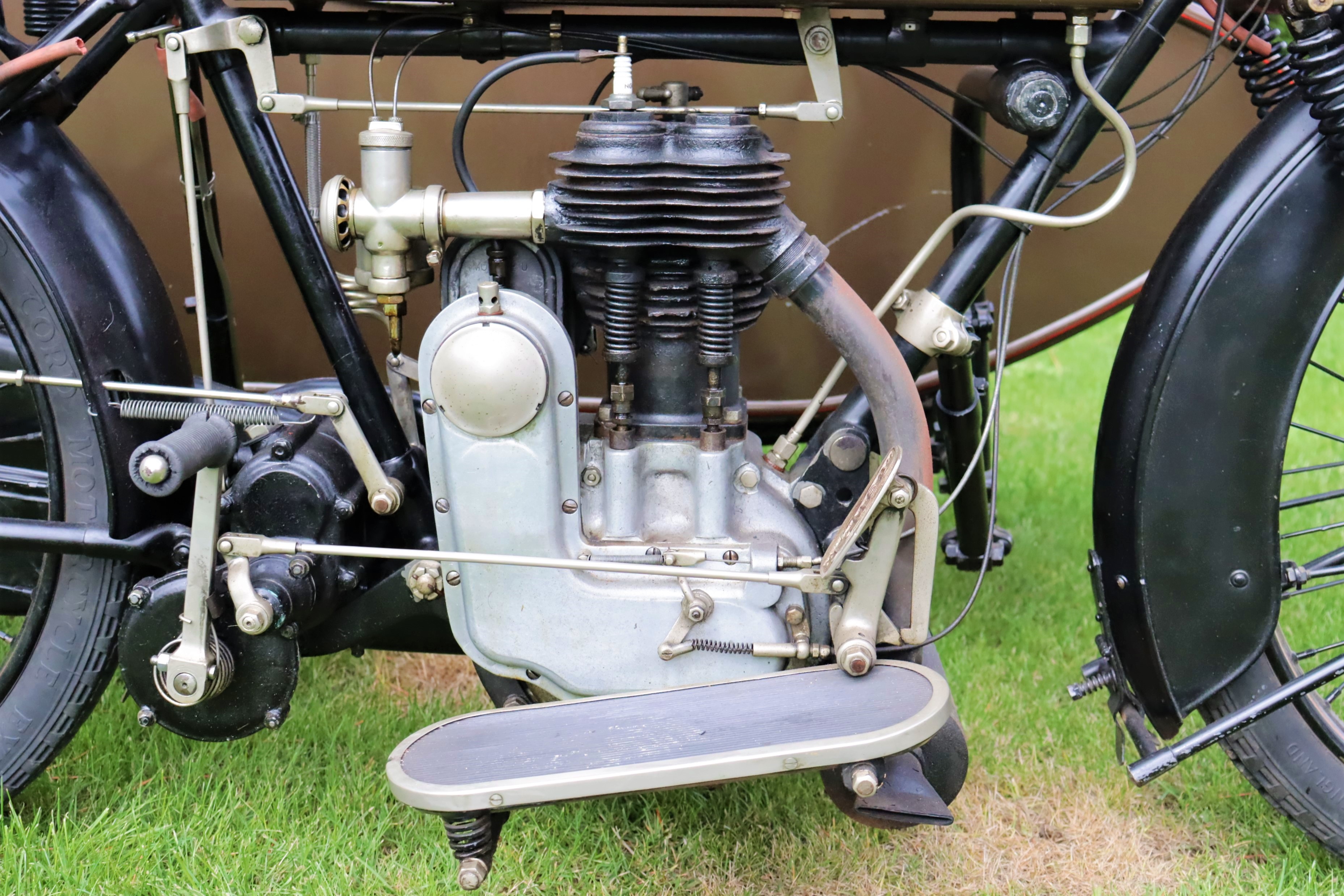 Lot 407 - 1915 James Model 6 4 1/4 HP