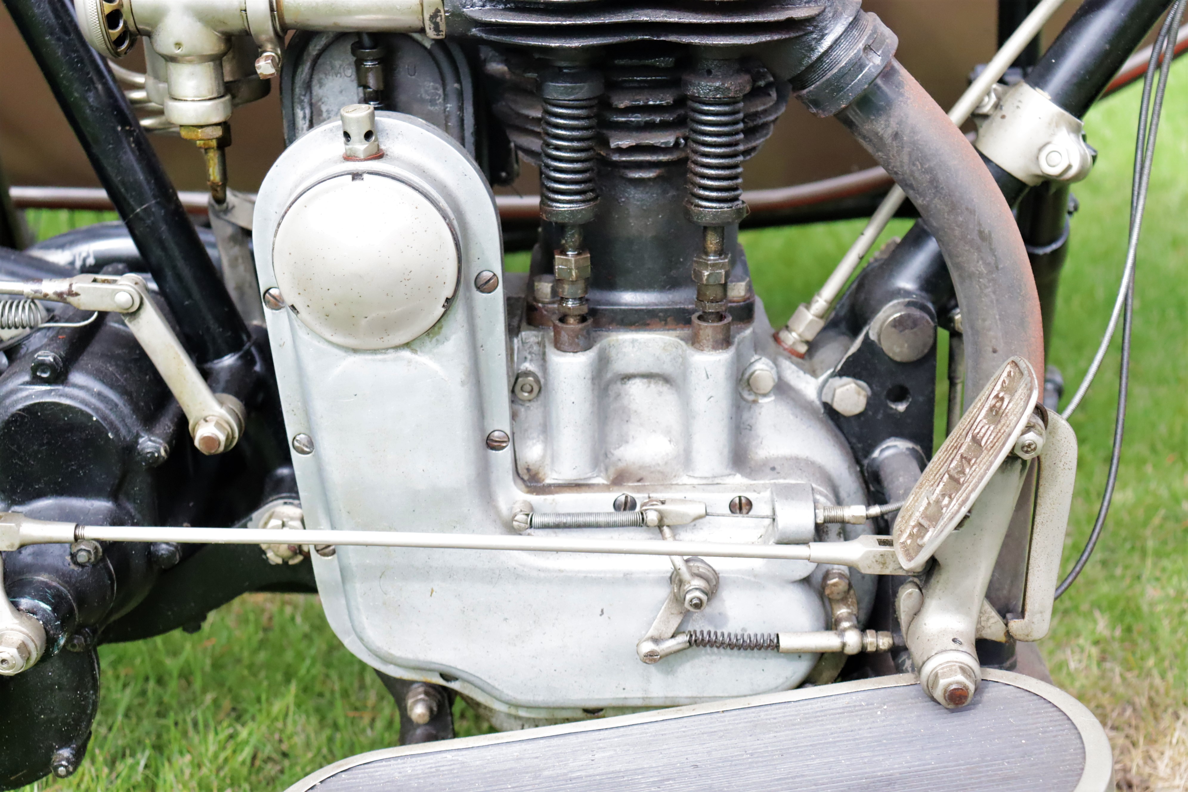 Lot 407 - 1915 James Model 6 4 1/4 HP