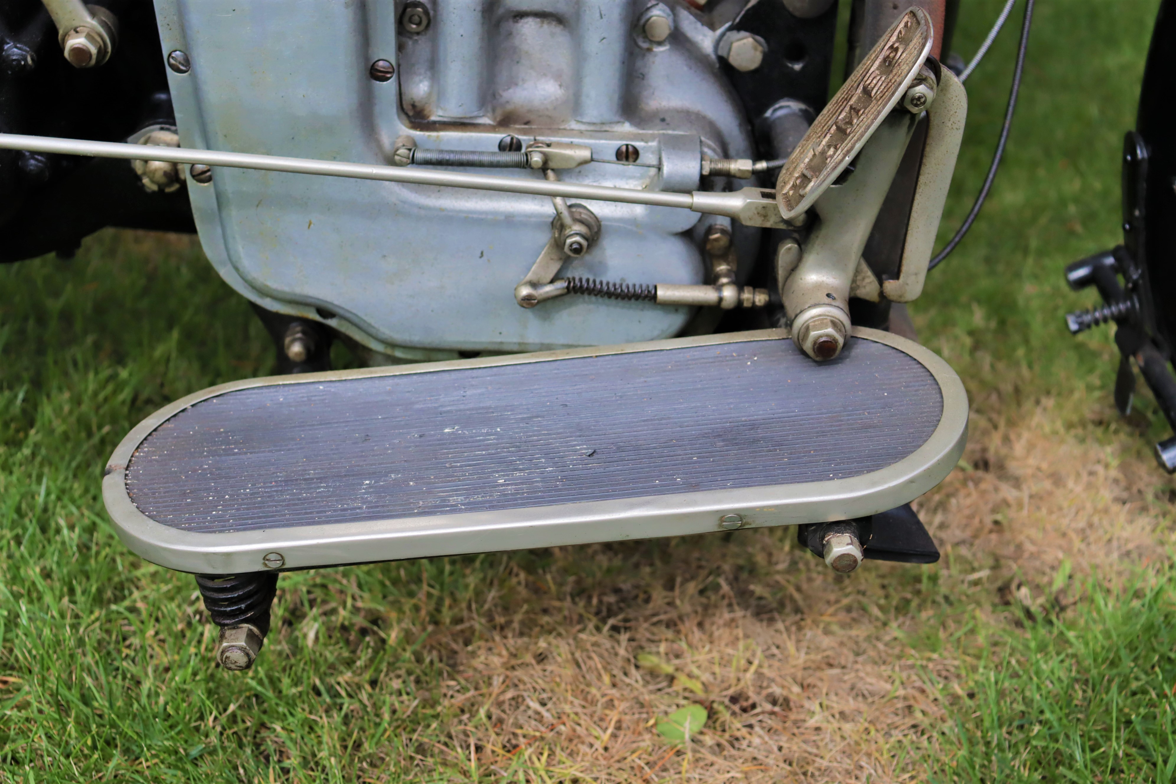 Lot 407 - 1915 James Model 6 4 1/4 HP