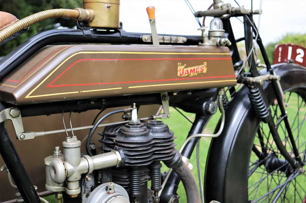 Lot 407 - 1915 James Model 6 4 1/4 HP