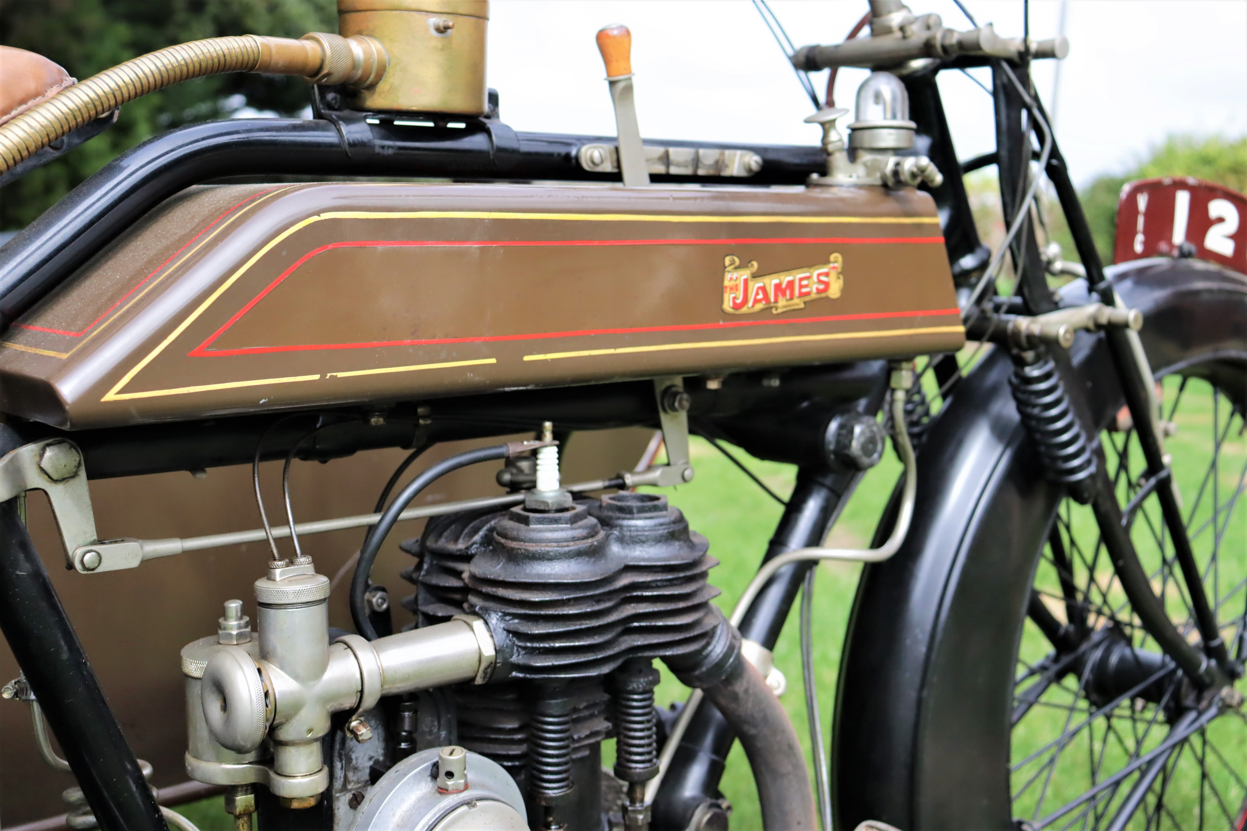 Lot 407 - 1915 James Model 6 4 1/4 HP