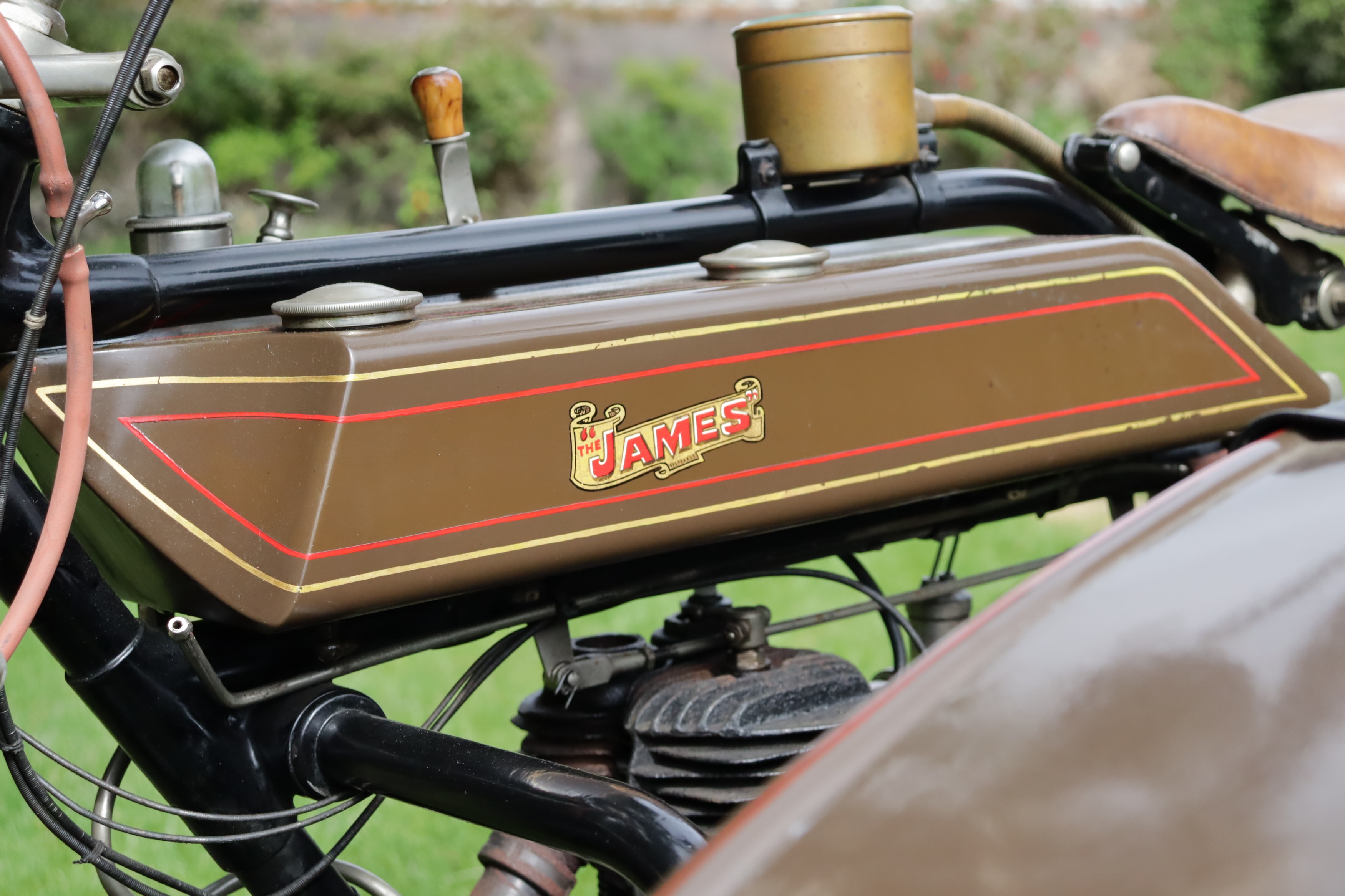 Lot 407 - 1915 James Model 6 4 1/4 HP