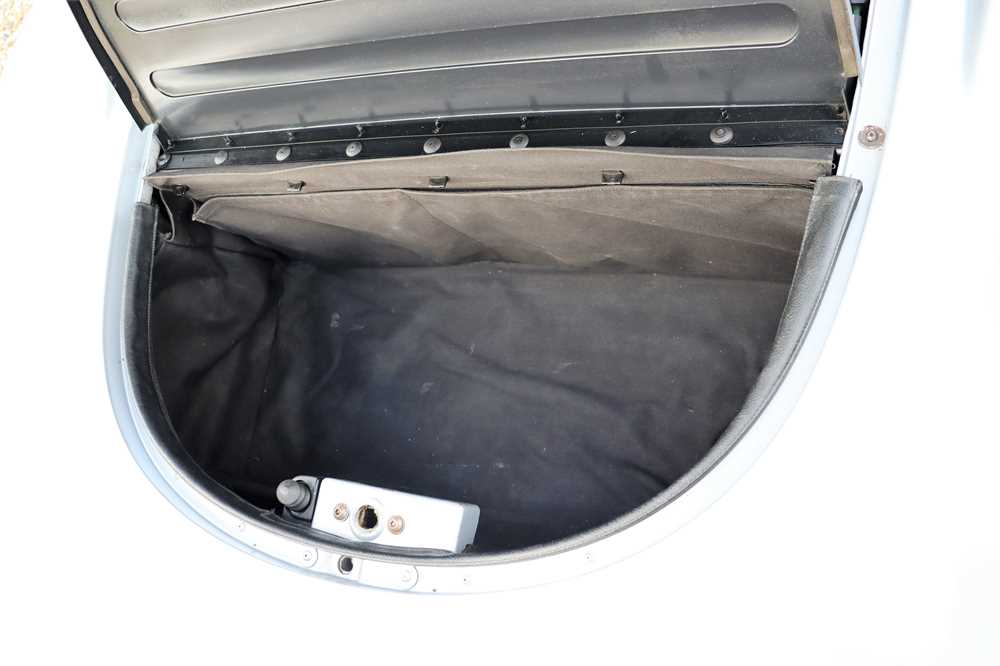 Lot 348 - 1998 Lotus Elise S1