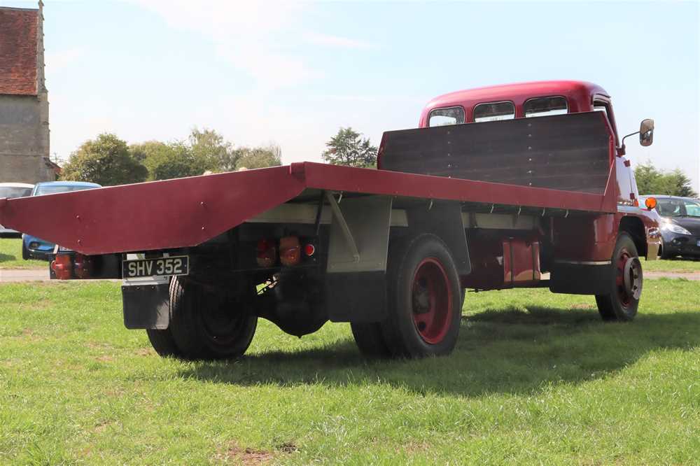 Lot 32 - 1961 Thames Trader