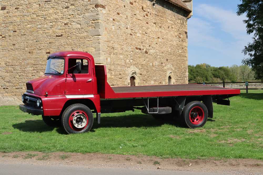 Lot 32 - 1961 Thames Trader