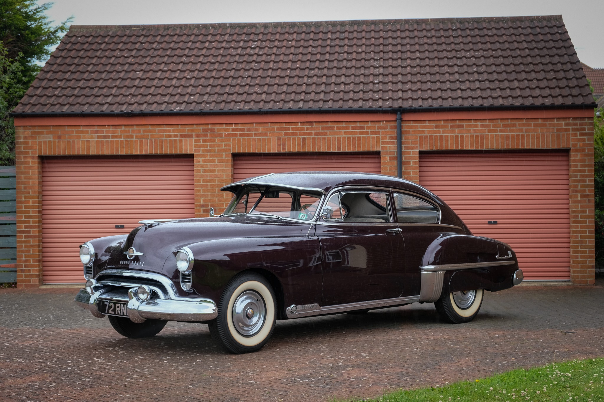 Lot 37 - 1949 Oldsmobile Rocket 88