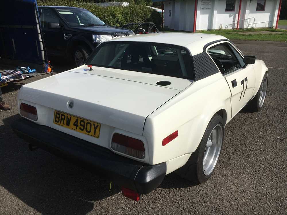Lot 302 - 1982 Triumph TR7 V8