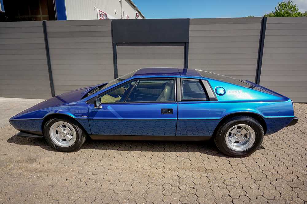 Lot 329 - 1981 Lotus Esprit S2