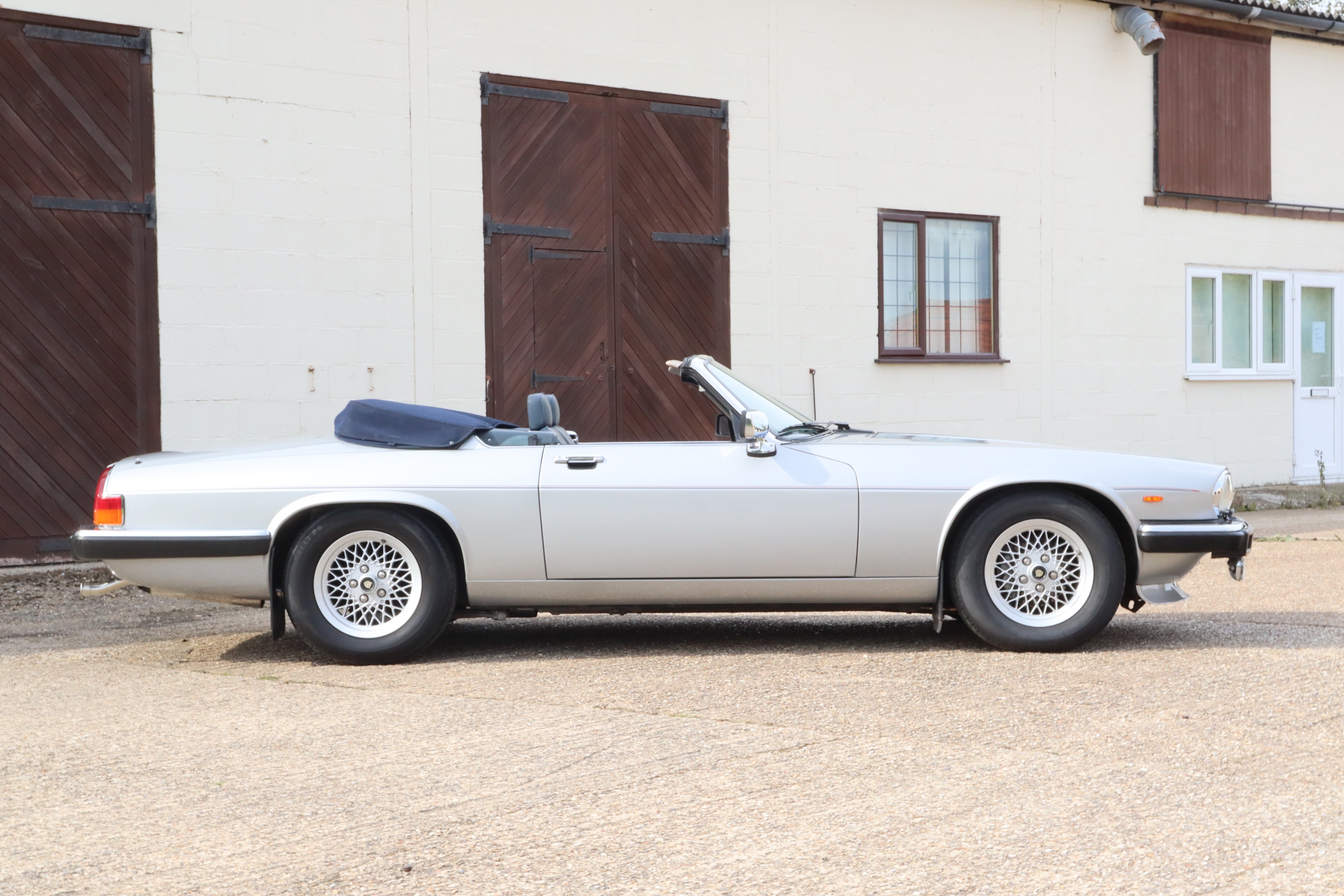 Lot 65 - 1988 Jaguar XJ-S V12 Convertible