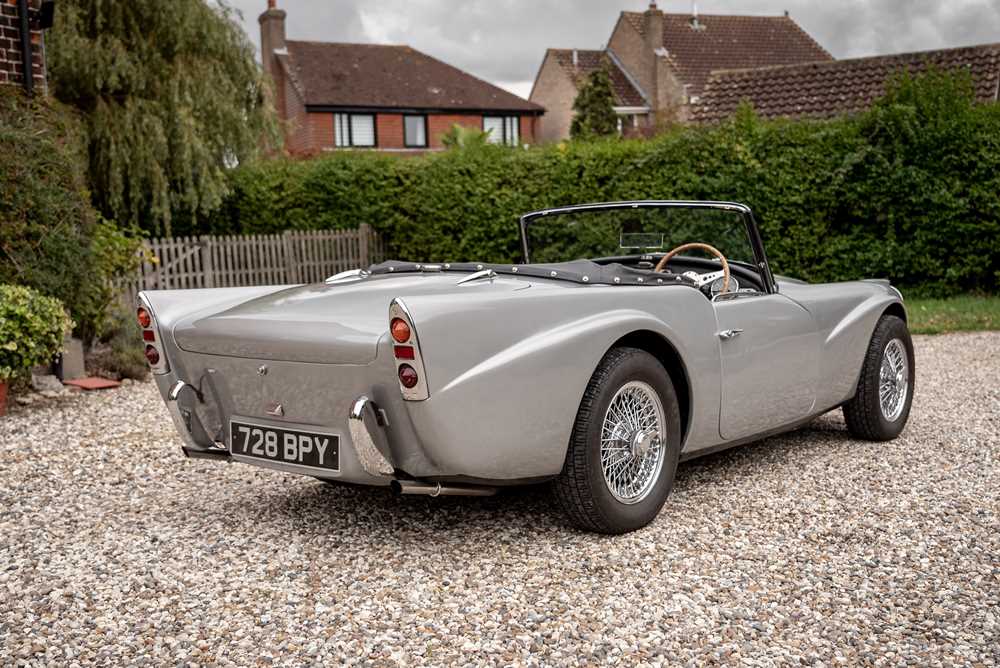 Lot 17 - 1962 Daimler Dart SP250 'B-Spec'