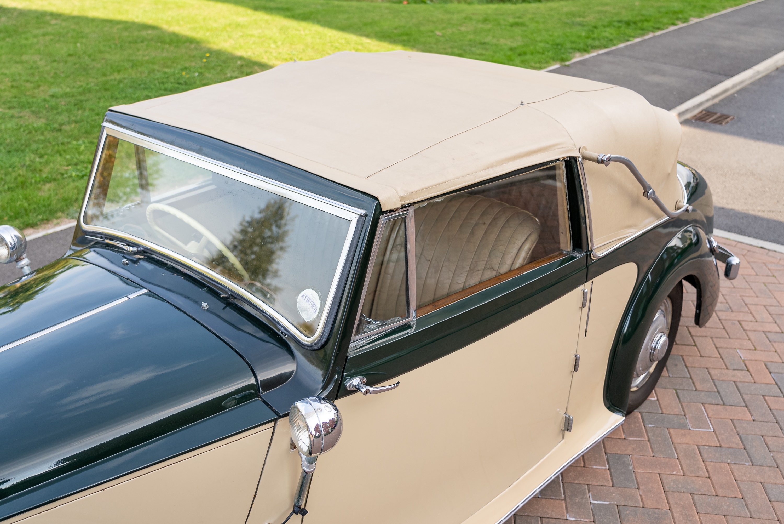Lot 53 - 1949 Daimler DB18 2 ½ Litre Foursome Drophead