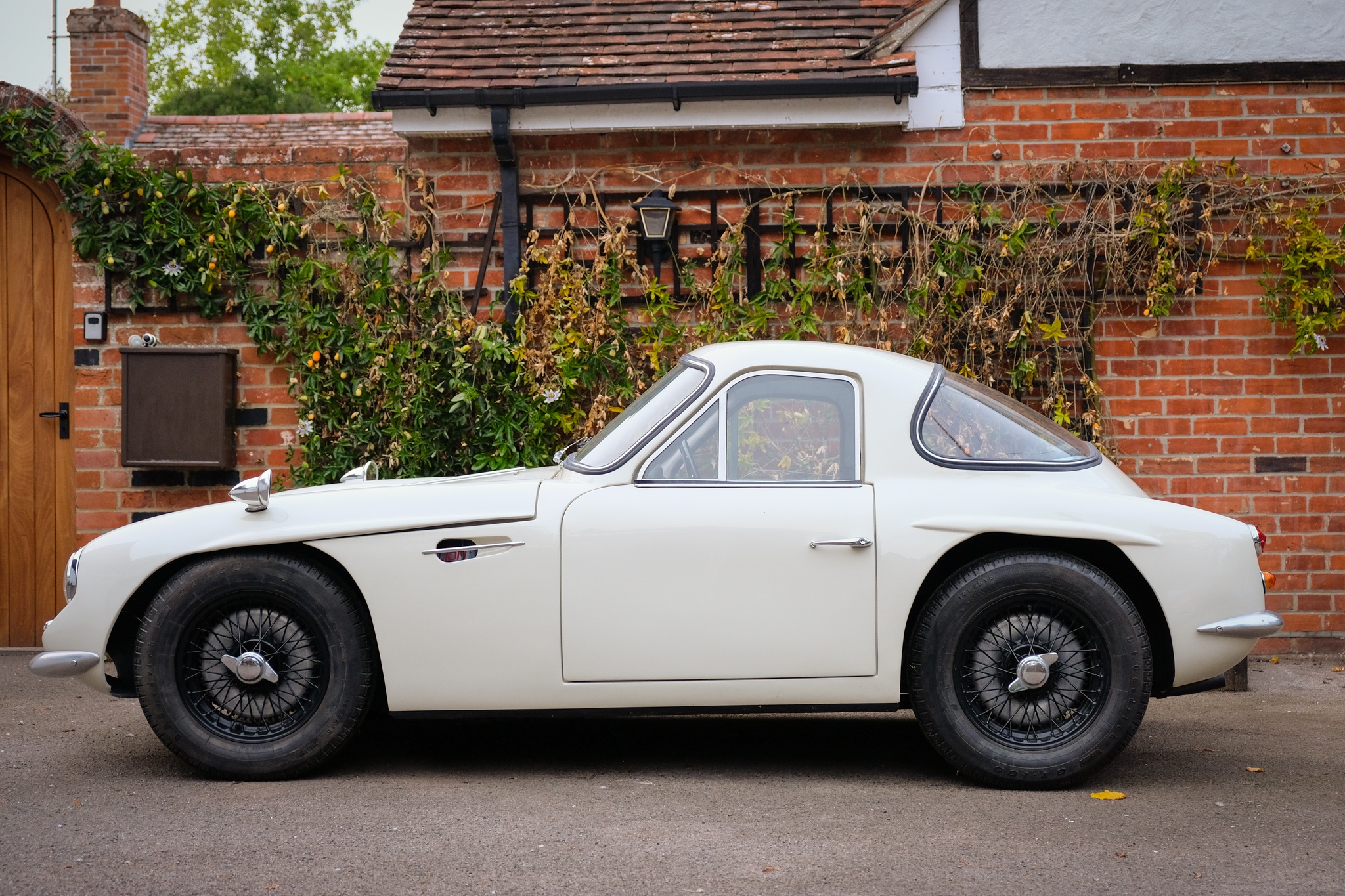 Lot 34 - 1962 (1959) TVR Grantura