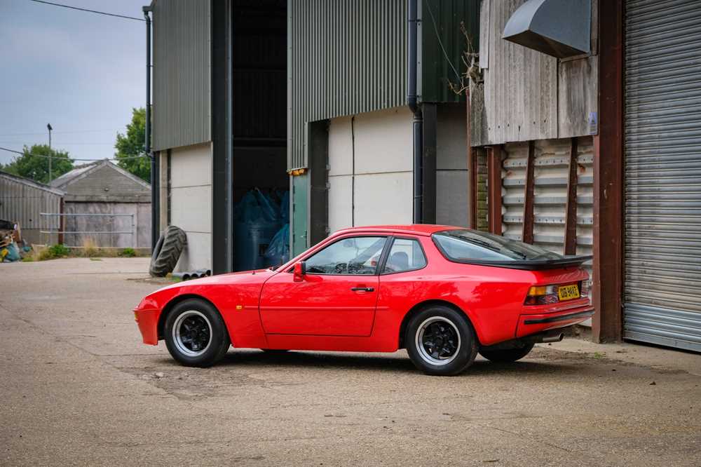 Lot 330 - 1984 Porsche 944