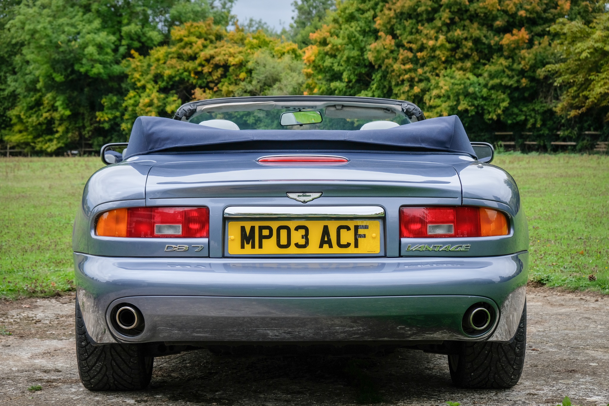 Lot 306 - 2003 Aston Martin DB7 Vantage Volante