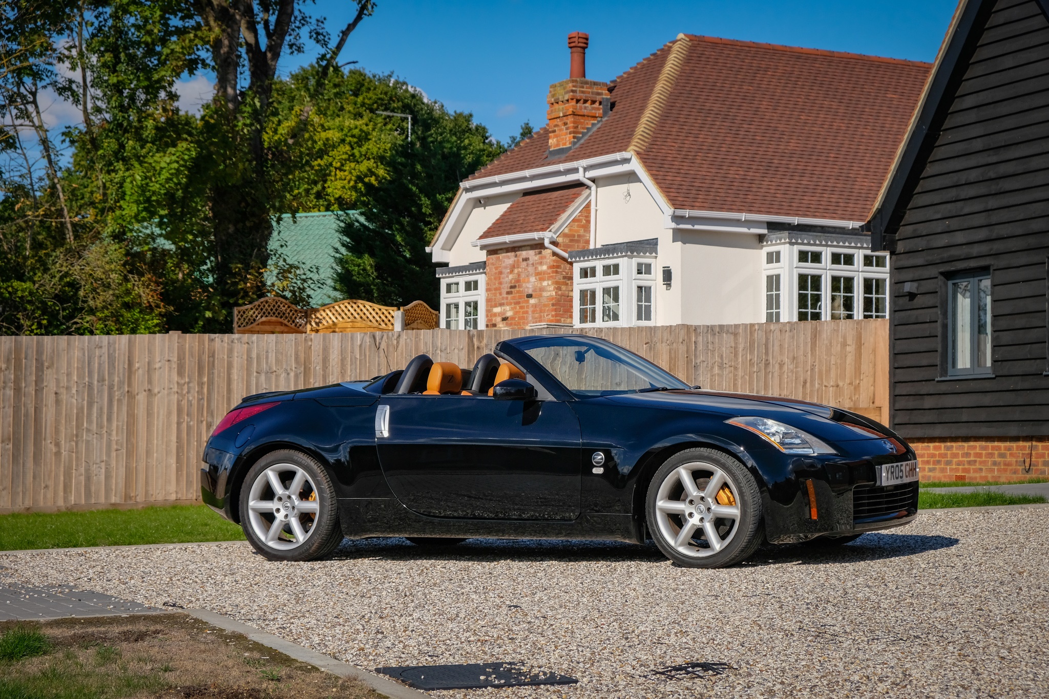Lot 304 - 2005 Nissan 350z Convertible