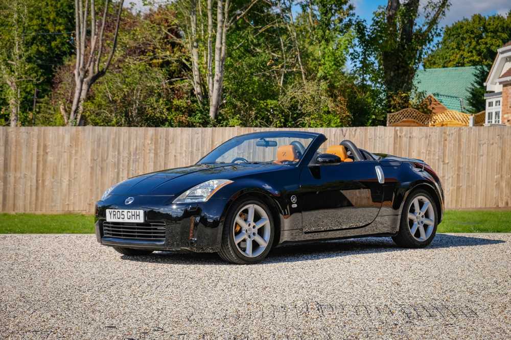 Lot 304 - 2005 Nissan 350z Convertible