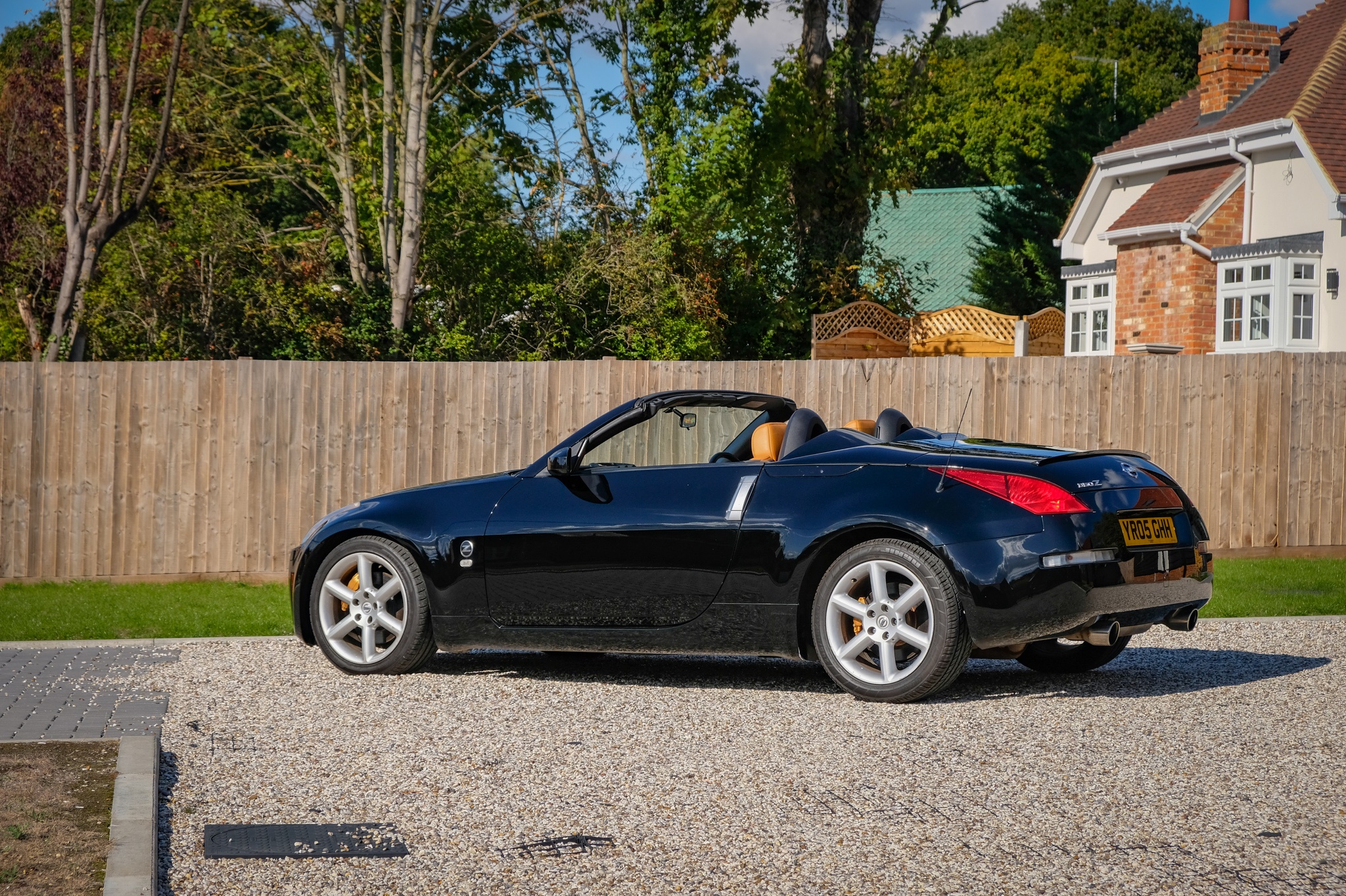 Lot 304 - 2005 Nissan 350z Convertible