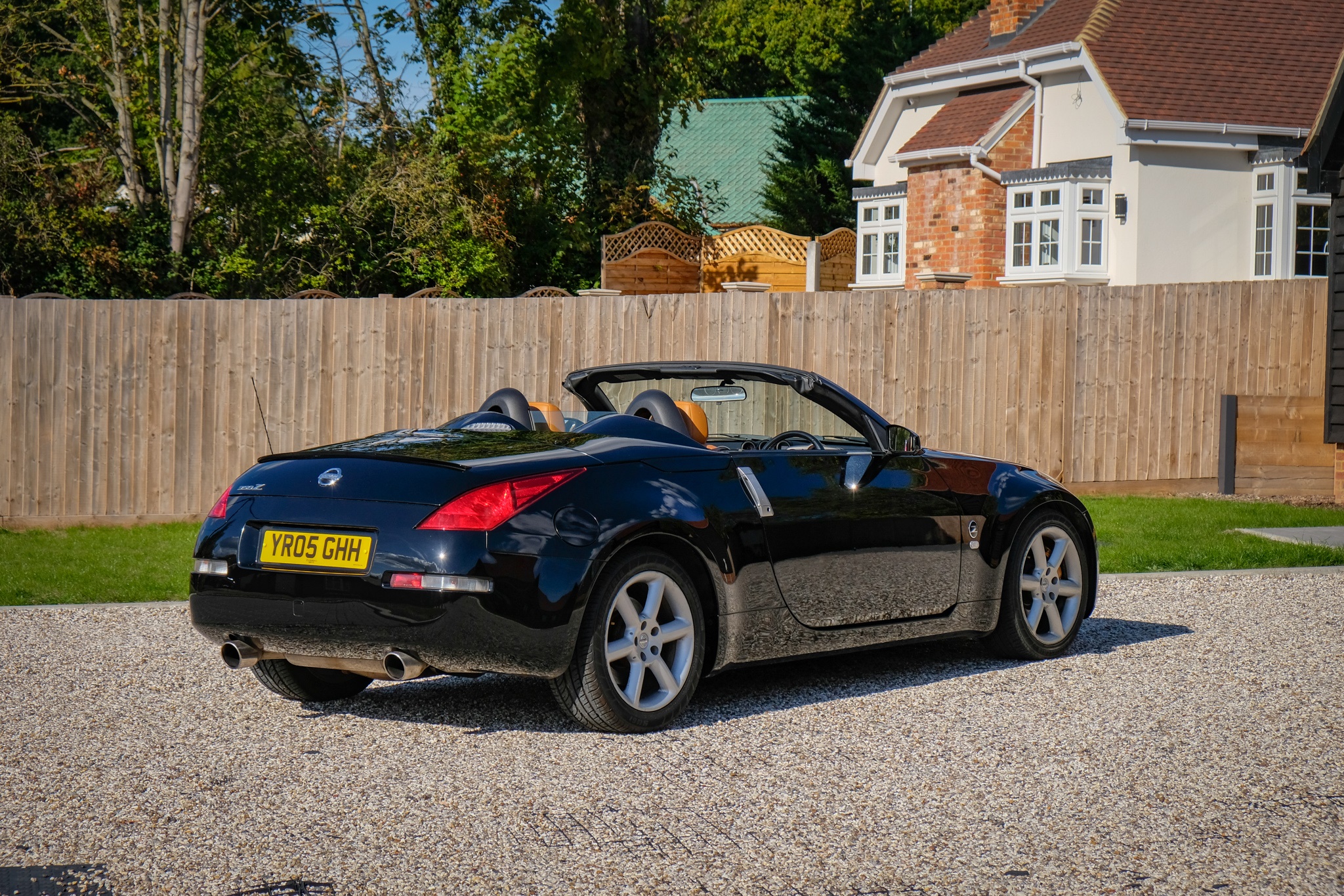 Lot 304 - 2005 Nissan 350z Convertible