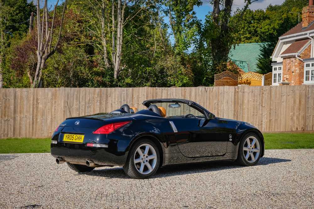 Lot 304 - 2005 Nissan 350z Convertible